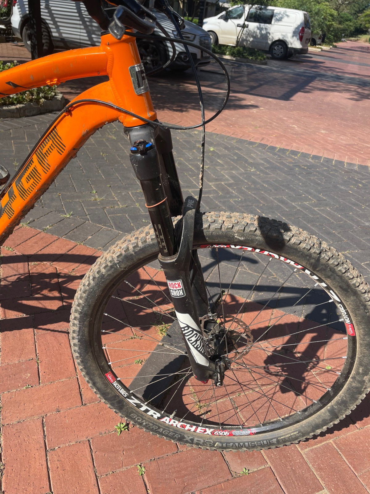 Pyga oneTwenty 650b | Dual Suspension Mountain Bikes | Bike Hub