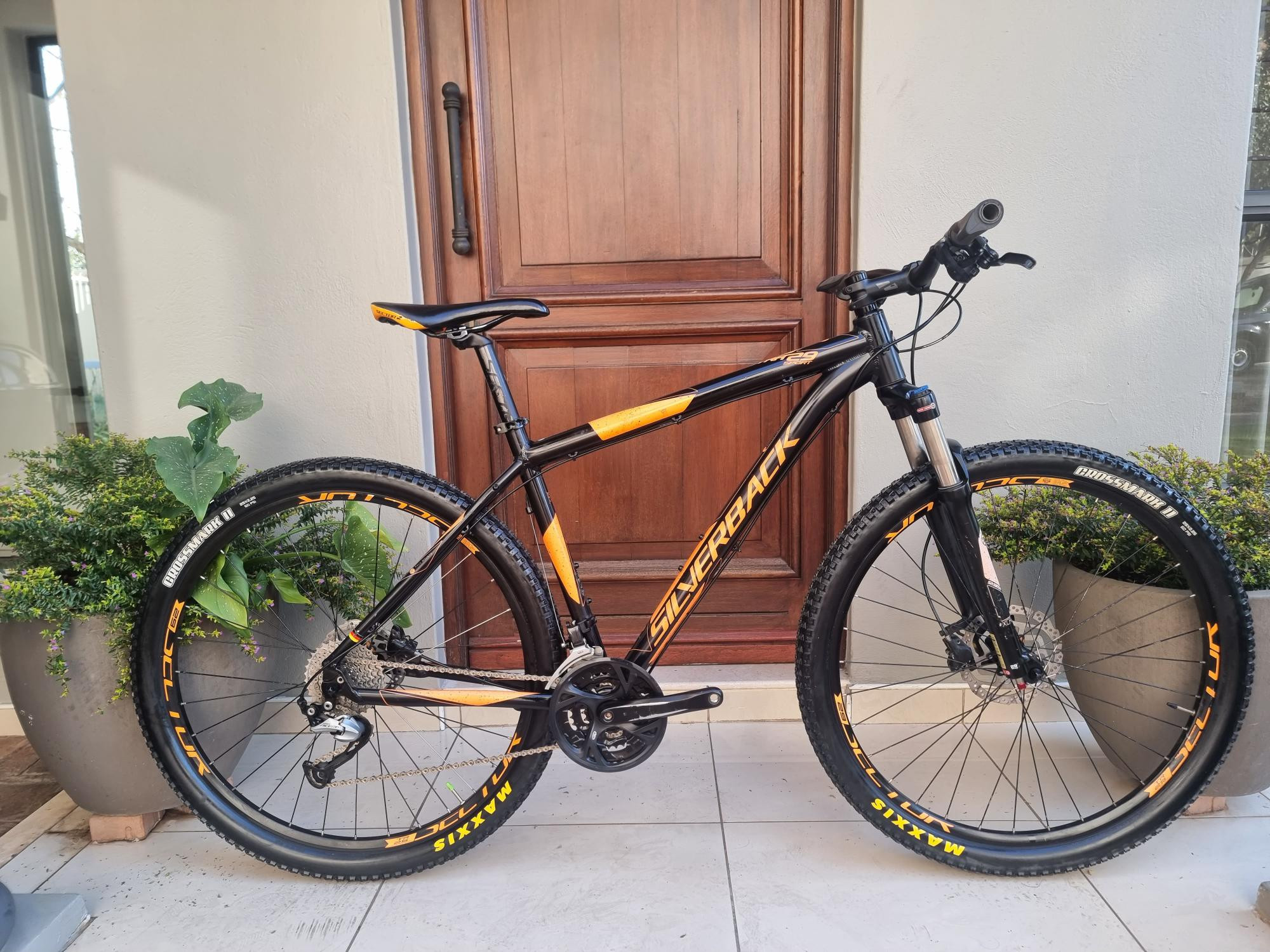SILVERBACK SPECTRA SPORT (L) | Hardtail Mountain Bikes | Bike Hub