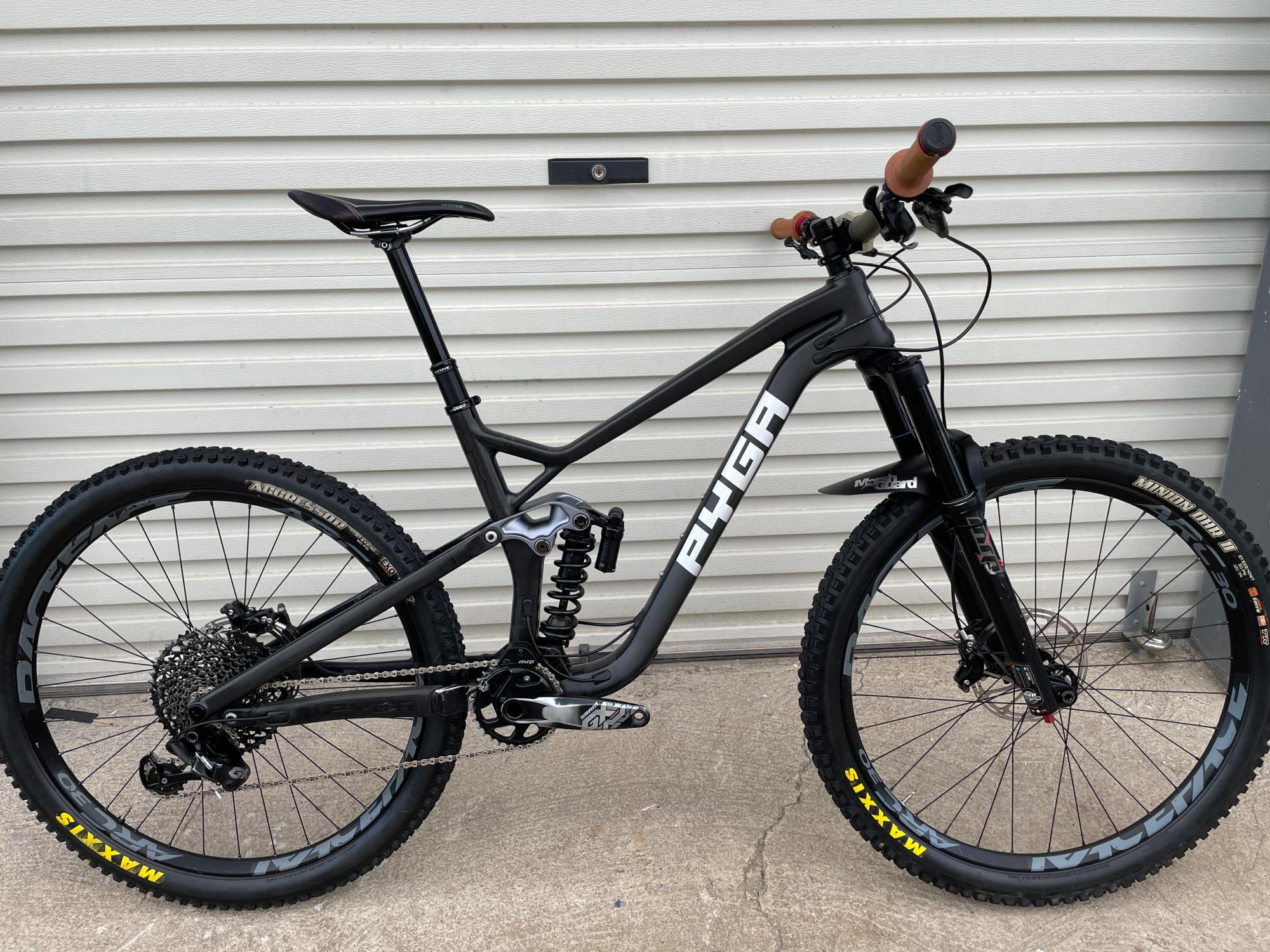 PYGA Slakline | Dual Suspension Mountain Bikes | Bike Hub