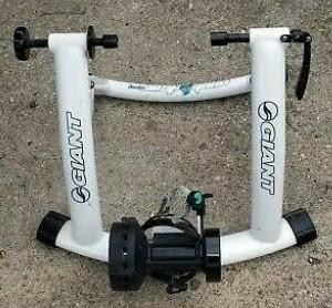GIANT CYCLOTRON MAG INDOOR TRAINER | Indoor Trainers & Accessories ...