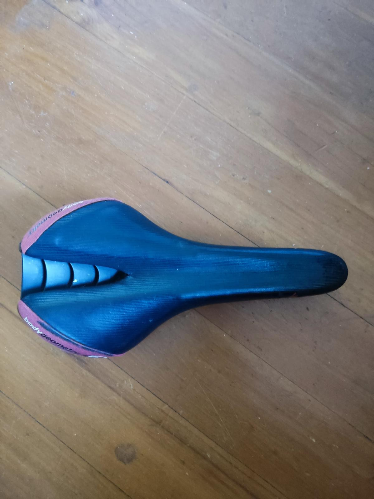 Specialized Body Geometry Saddle | Saddles | Bike Hub