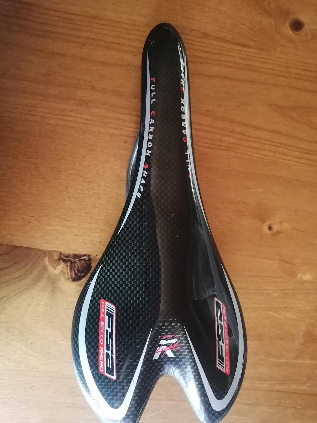 FSA carbon seat | Saddles | Bike Hub