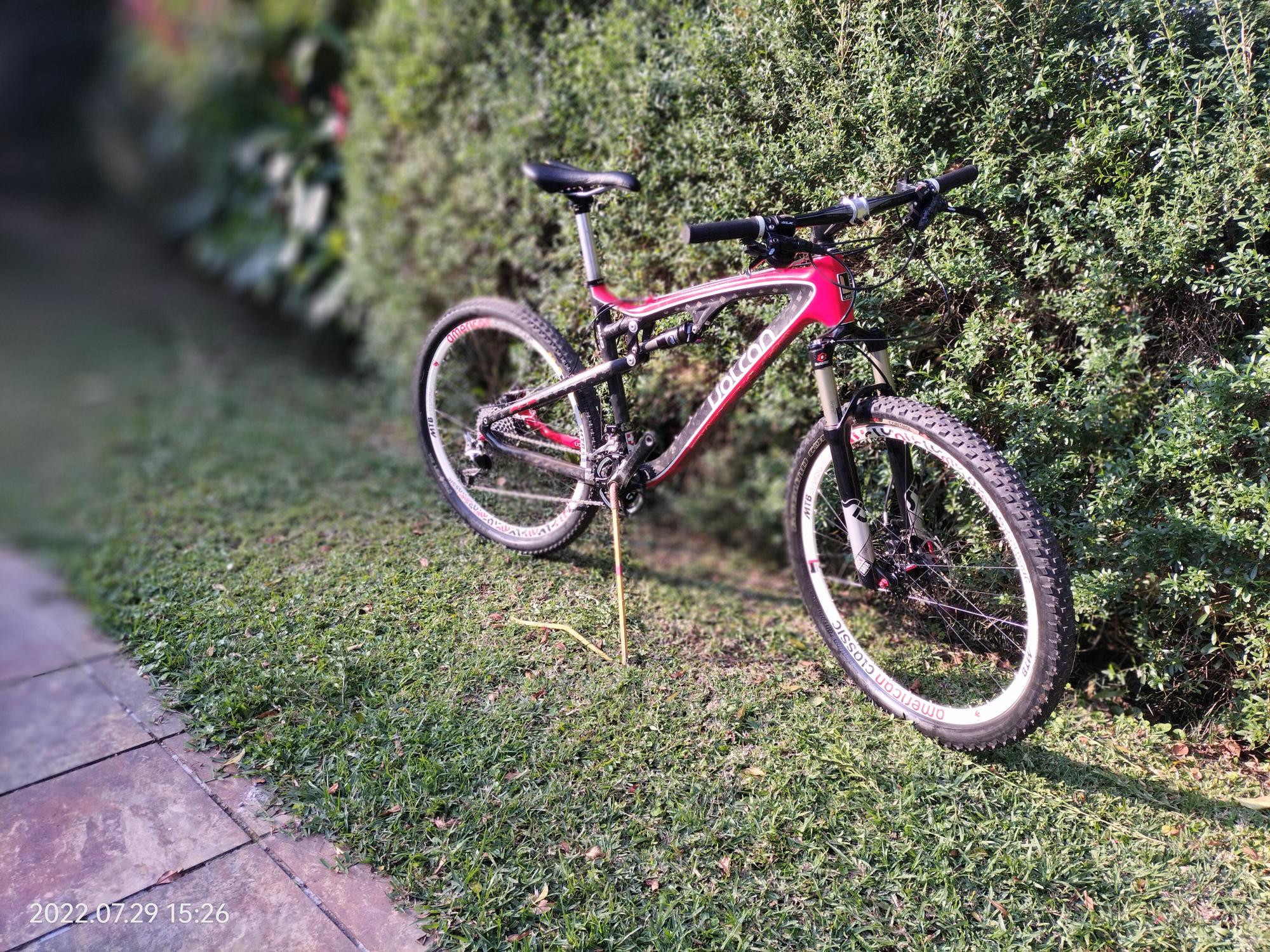 Volcan FS PRO 26" Med Full Carbon Frame | Dual Suspension Mountain ...