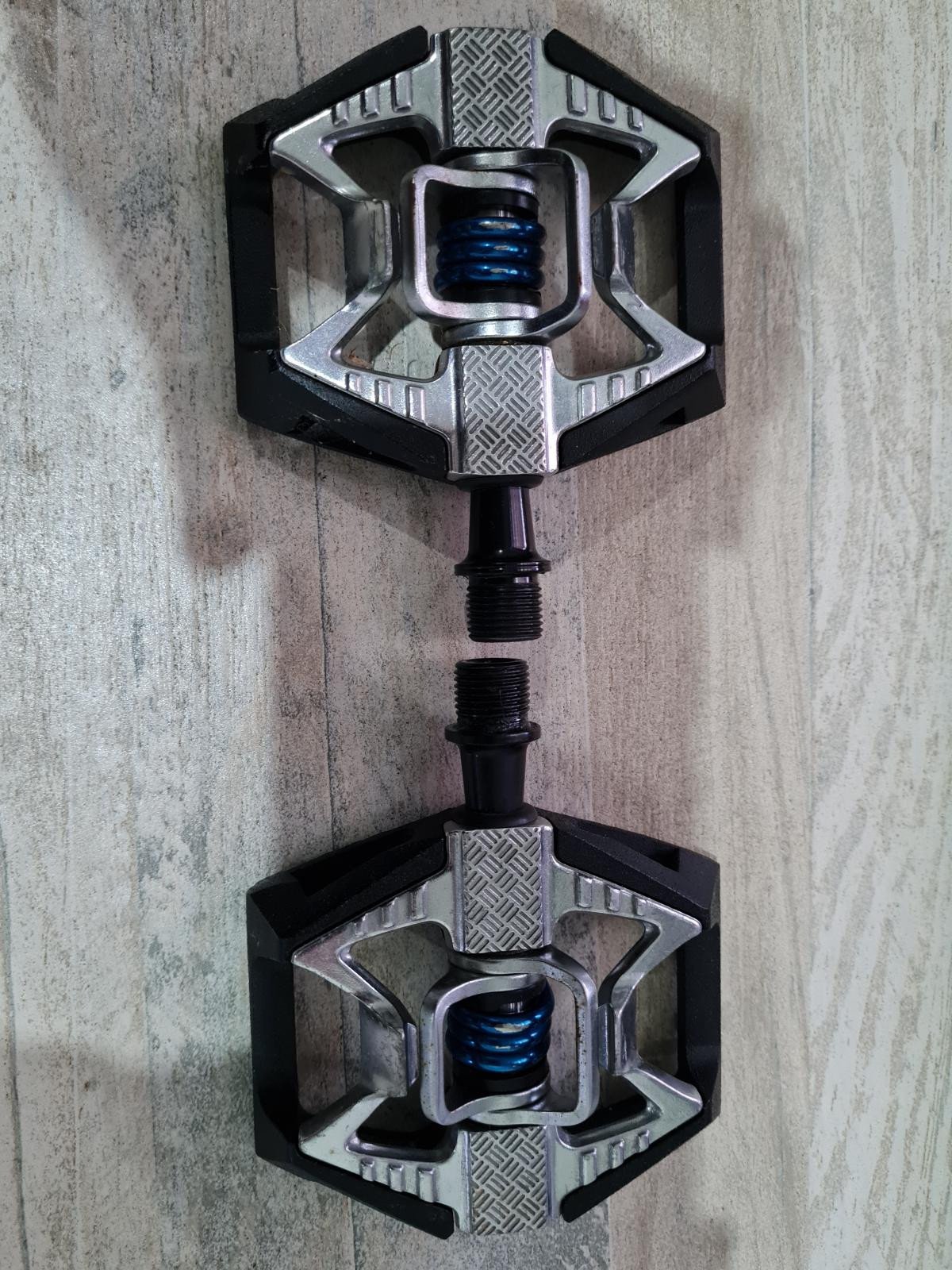 CRANKBROTHERS Double Shot 2 Pedals | Pedals | Bike Hub