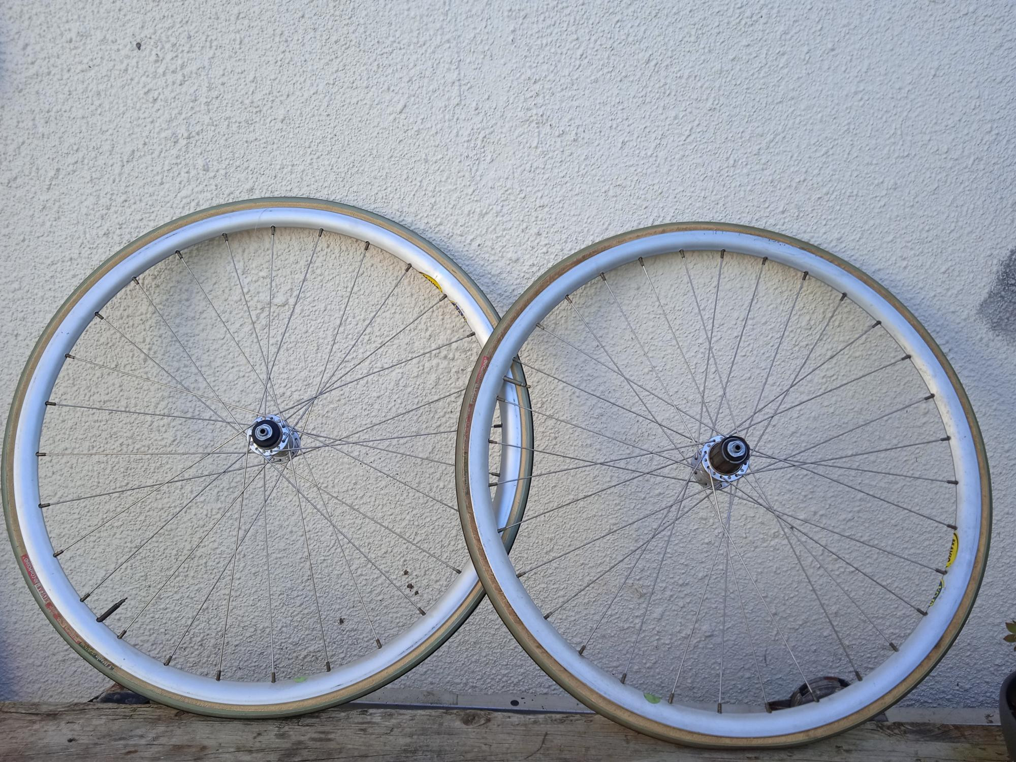 650c /26er Mavic wheel set | Road Bike Wheels | Bike Hub