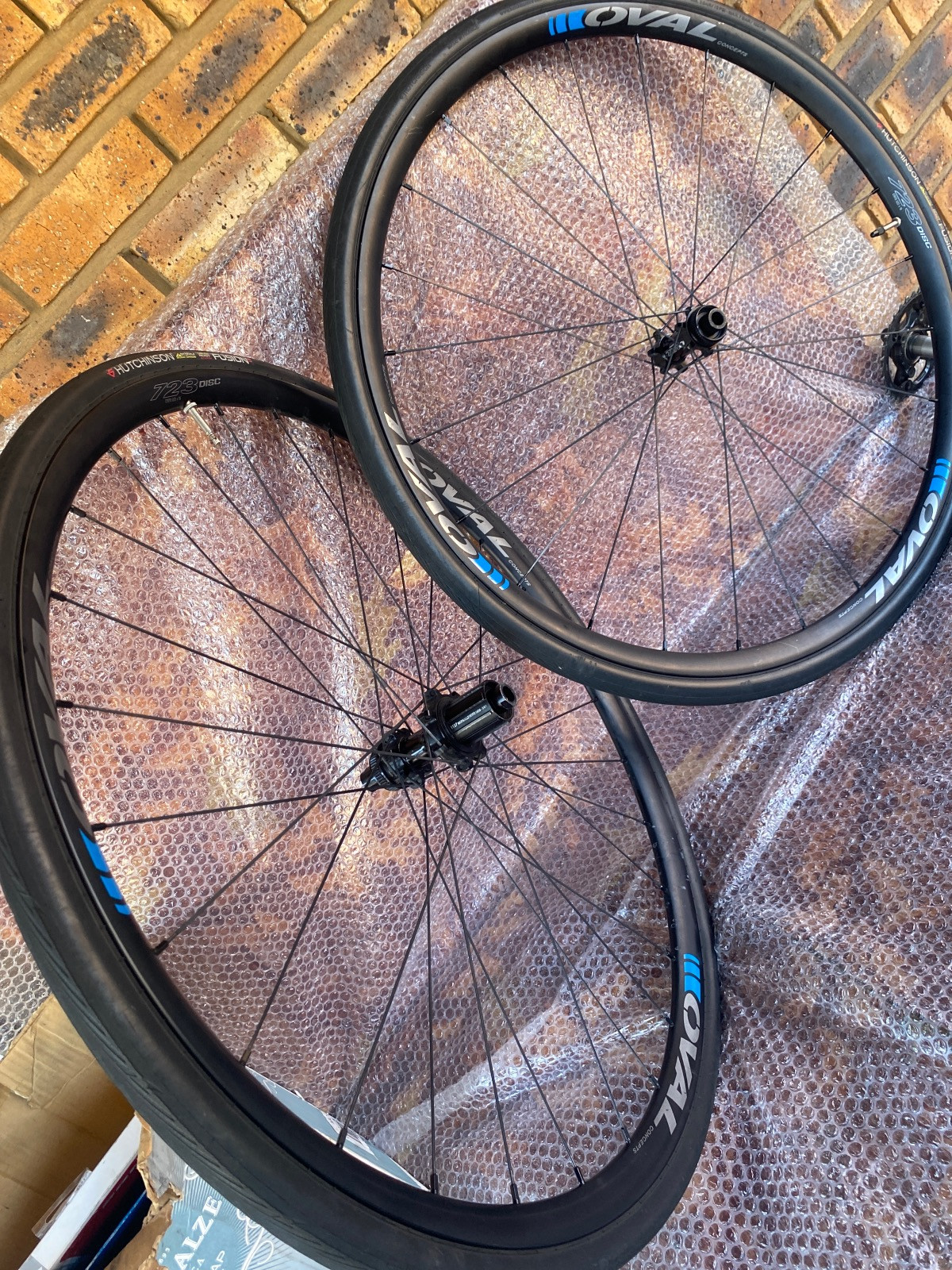 OVAL concepts Disc rims | Road Bike Rims | Bike Hub
