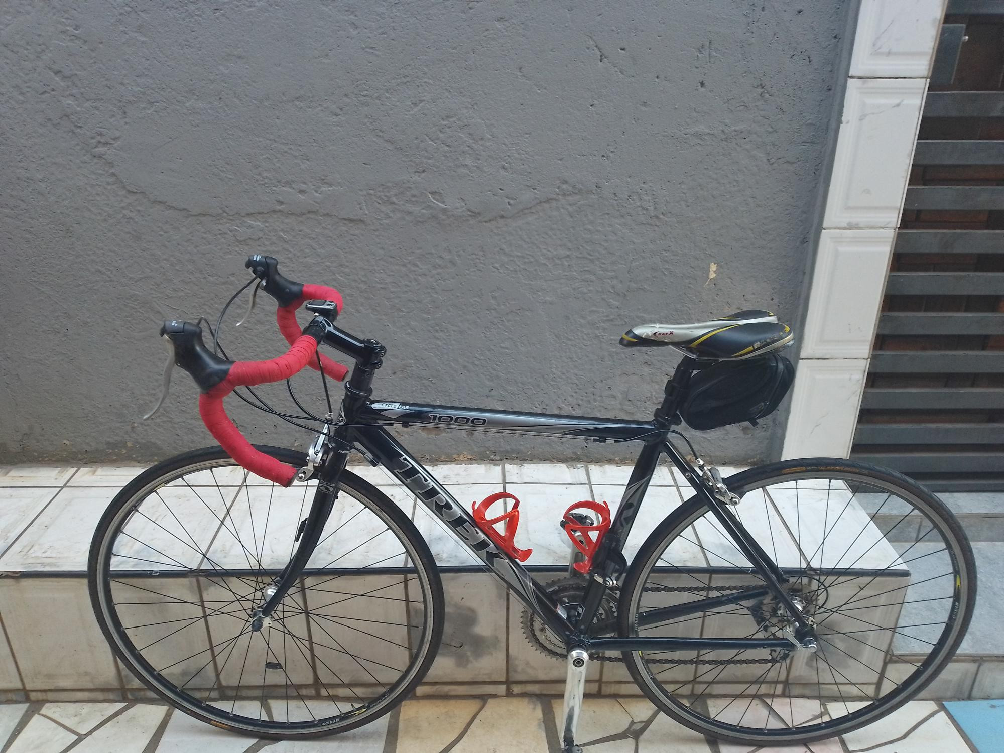 Trek 1000 | Road Bikes | Bike Hub