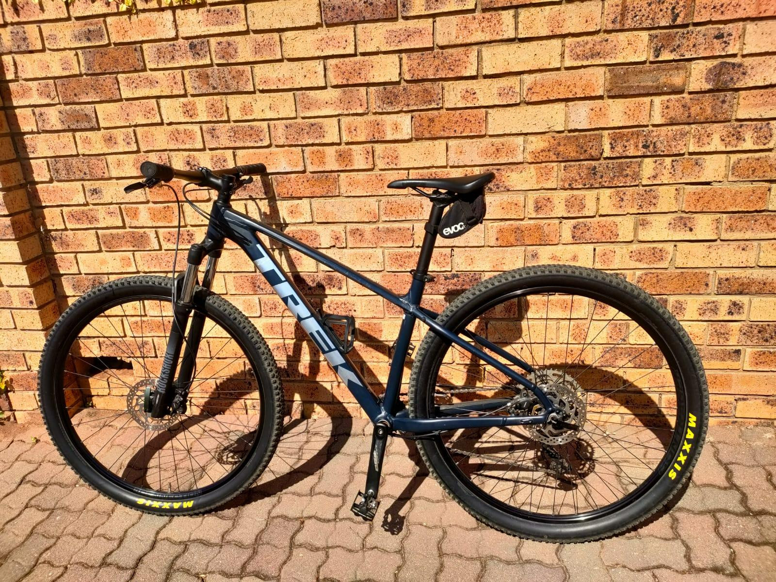 Trek Marlin 7 | Hardtail Mountain Bikes | Bike Hub