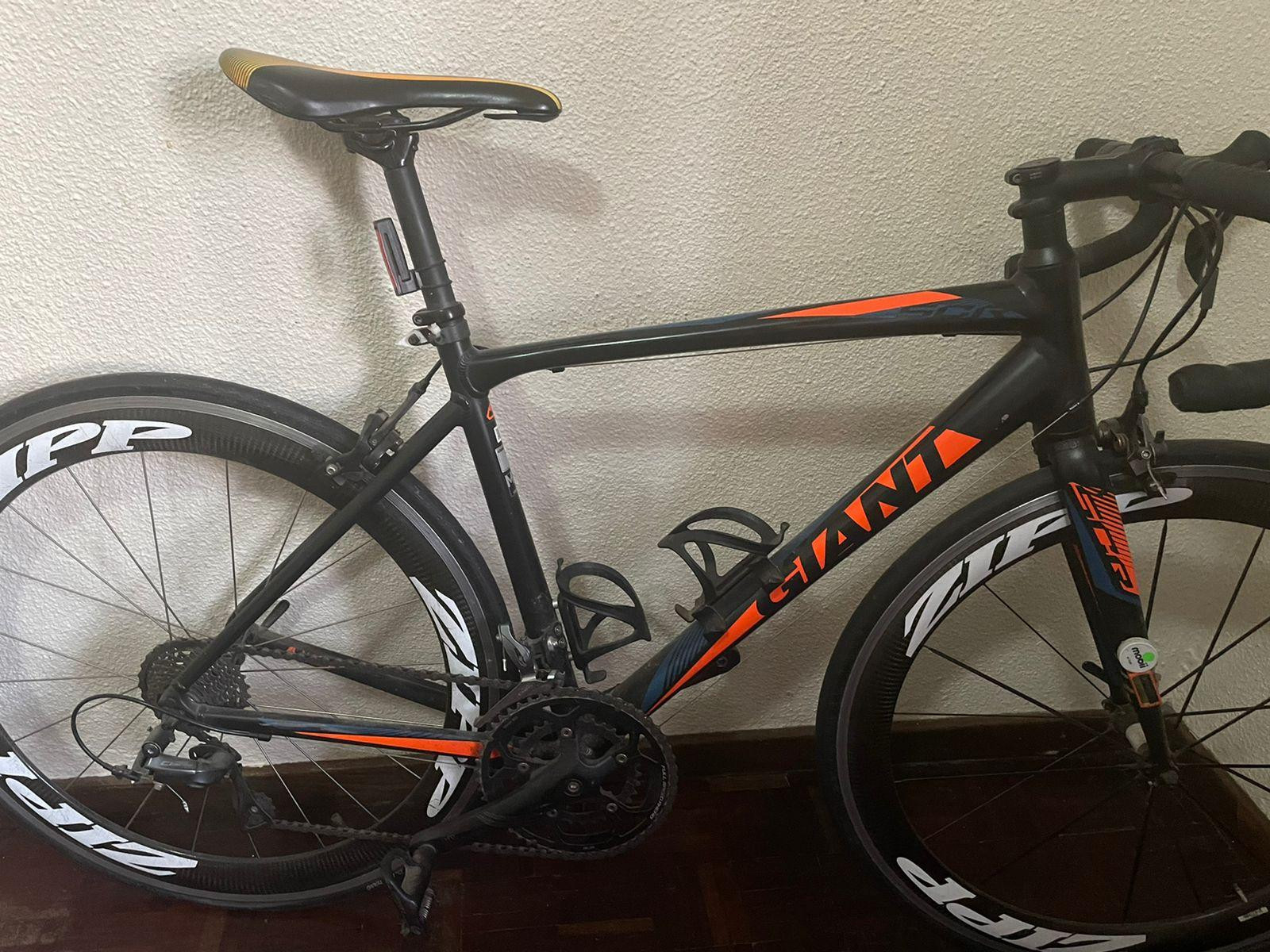 Giant SCR | Road Bikes | Bike Hub