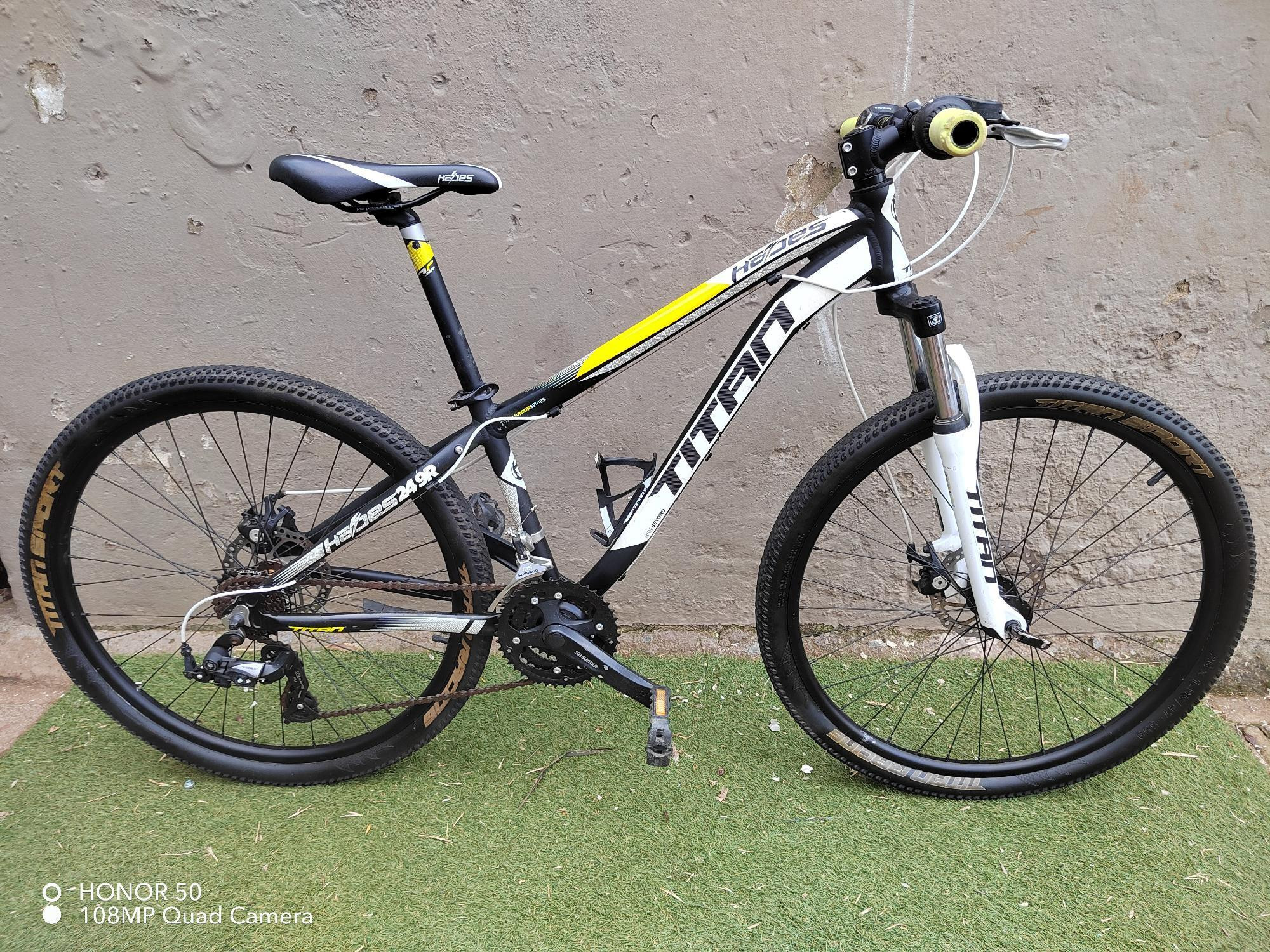 Titan Hades 249r | Kids Bikes | Bike Hub