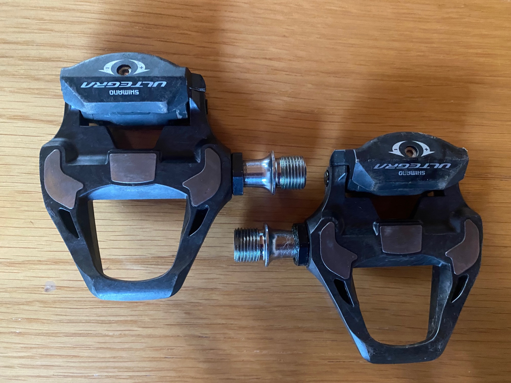 Shimano Ultegra R8000 Road pedals | Pedals | Bike Hub