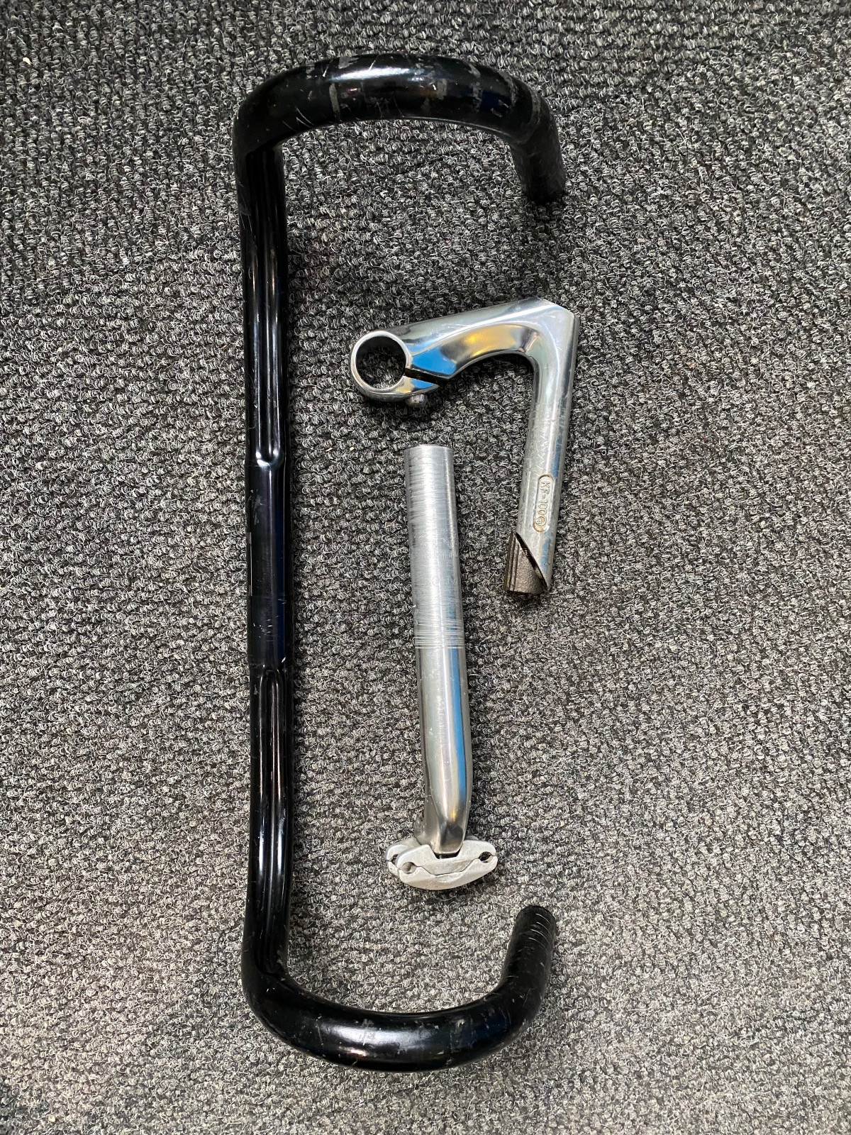 Handlebar, stem and seatpost | Vintage Components | Bike Hub