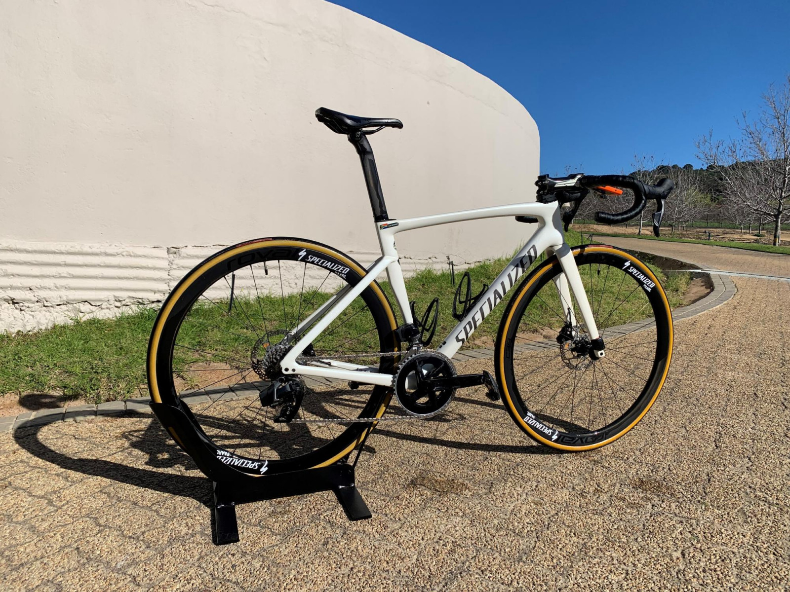 Specialized SL7 2022 | Road Bikes | Bike Hub