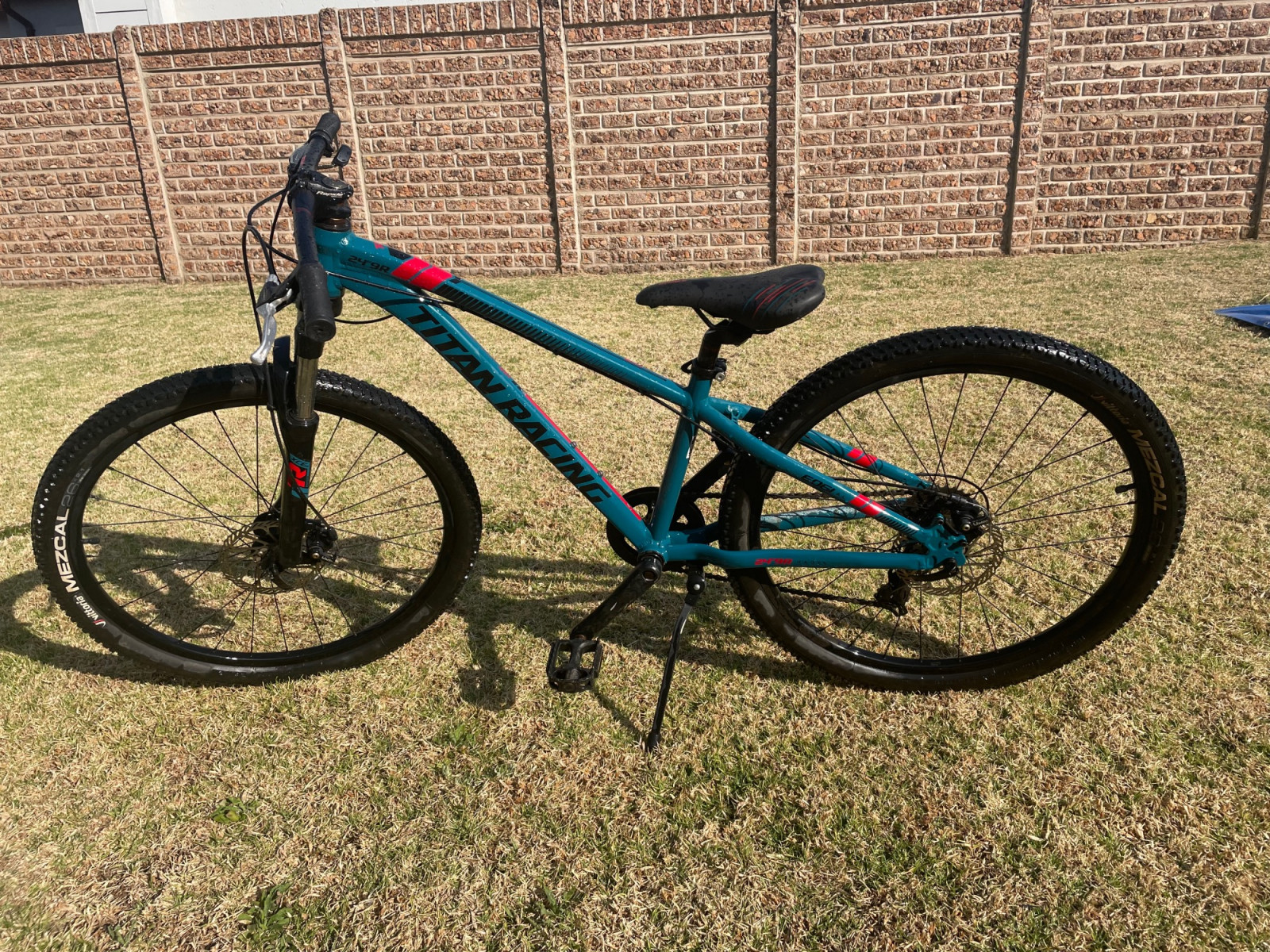 Titan 249R | Hardtail Mountain Bikes | Bike Hub