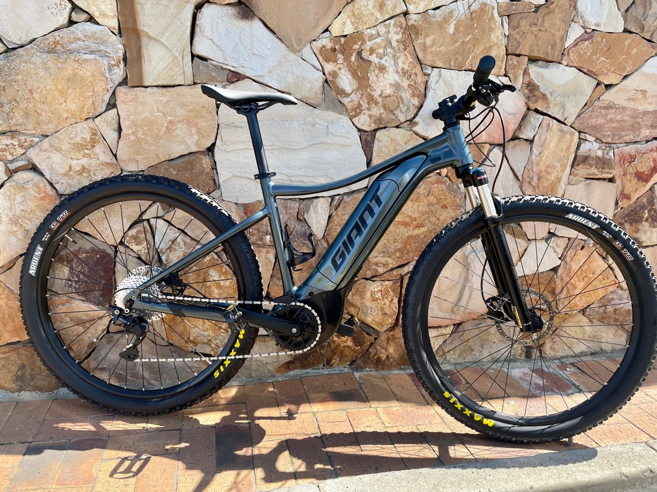 Giant Talon E+ 1 (DEMO) | Hardtail Mountain E-Bikes | Bike Hub
