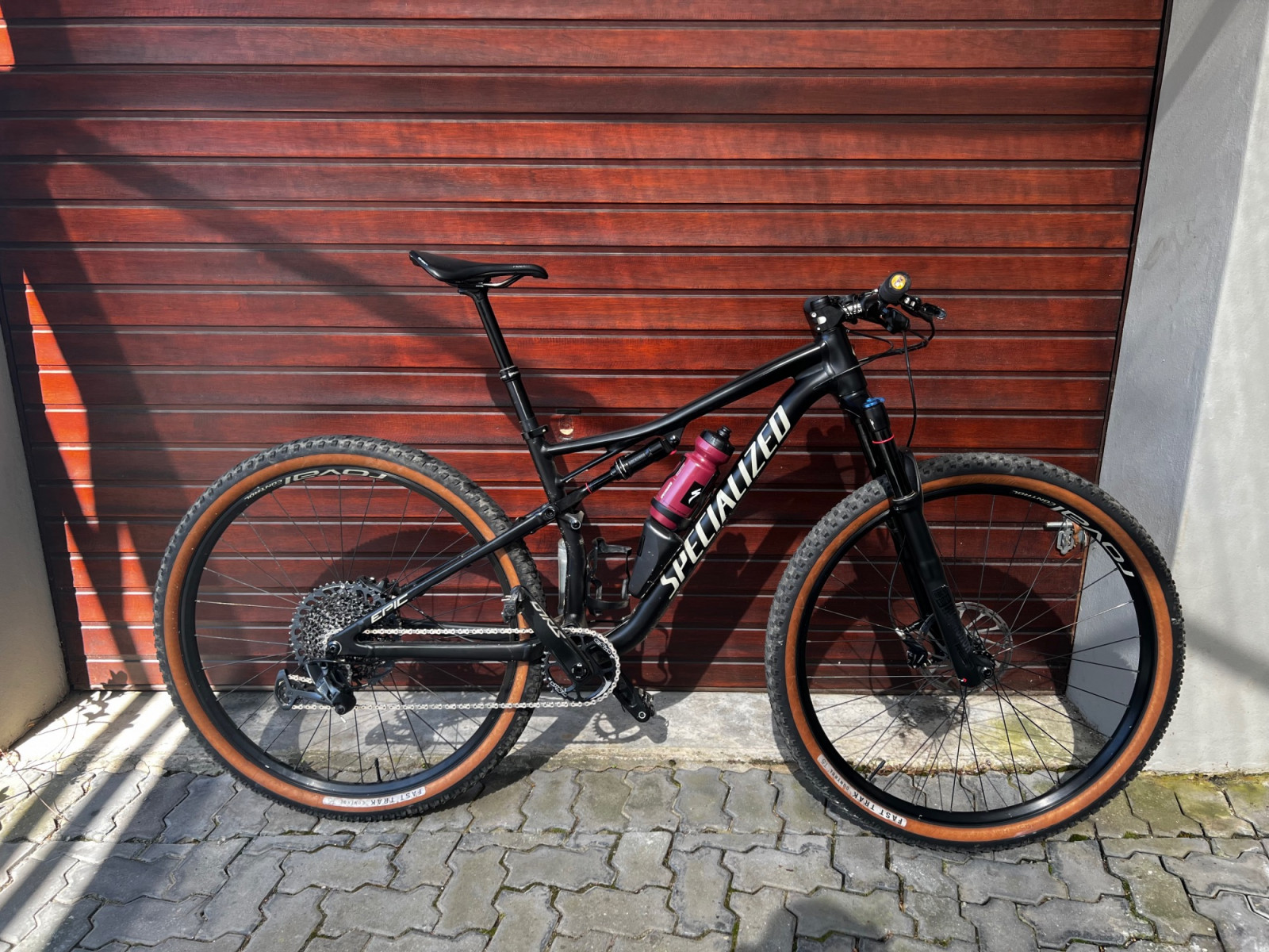 Specialized Epic Comp Evo 2020 | Dual Suspension Mountain Bikes | Bike Hub