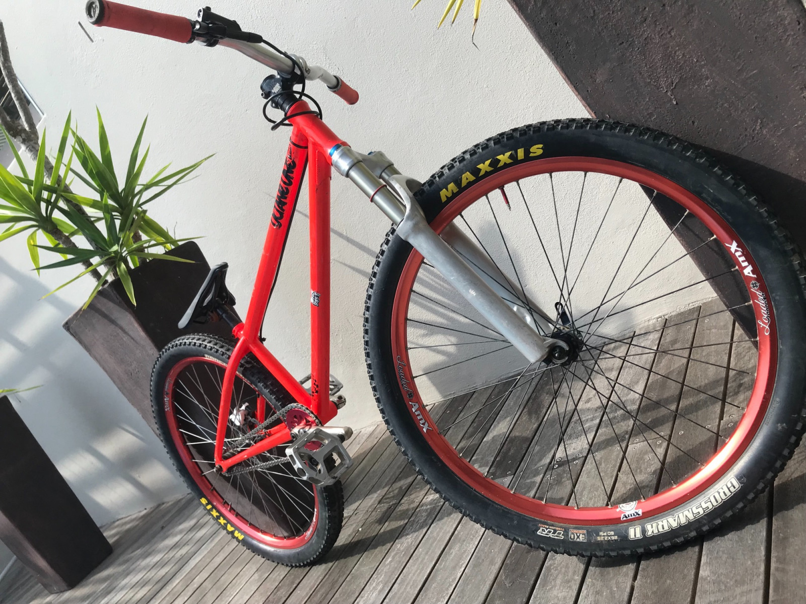 Octane One Spark | Dirt Jump Bikes | Bike Hub