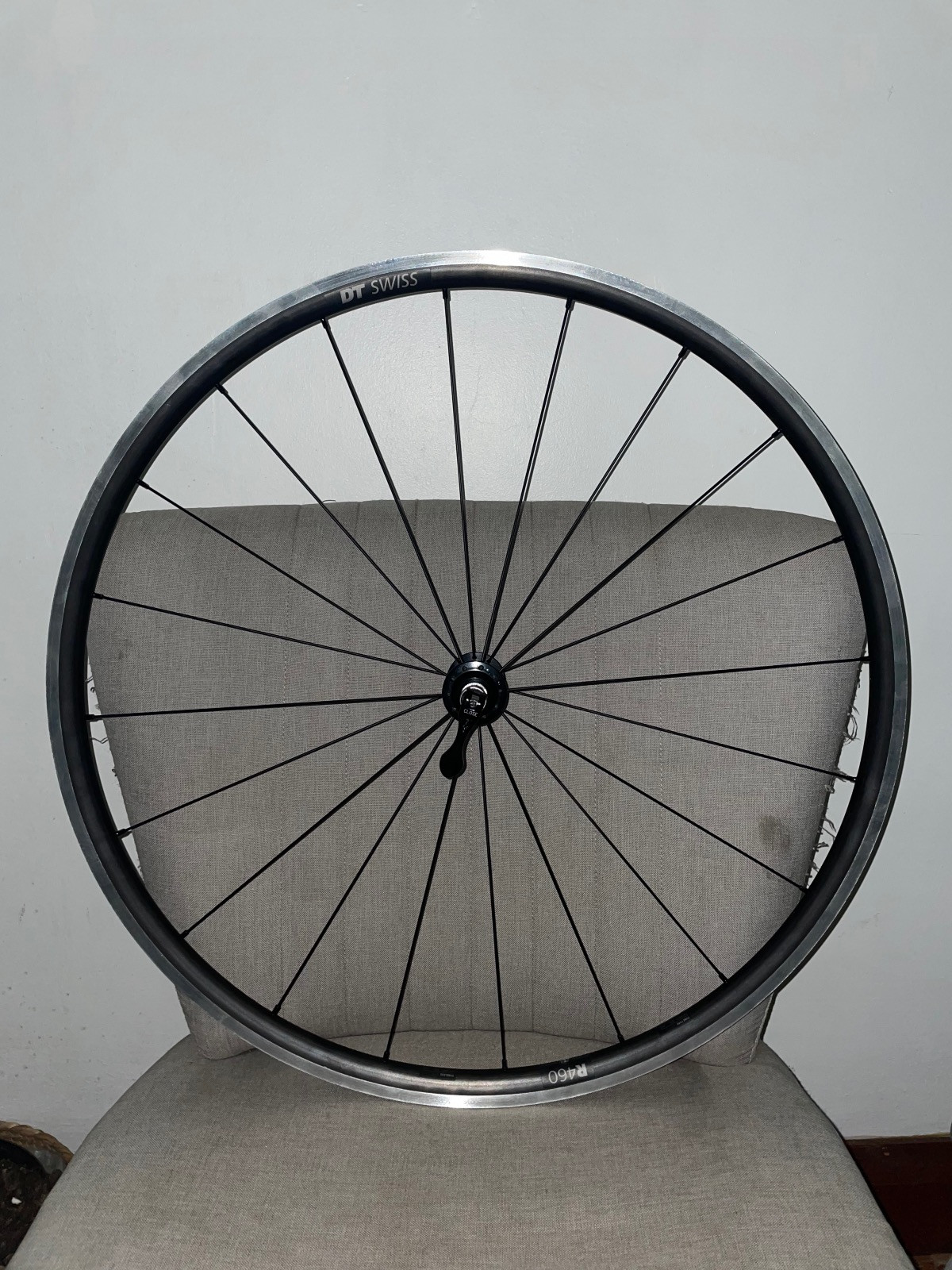 DT Swiss R460 | Road Bike Rims | Bike Hub