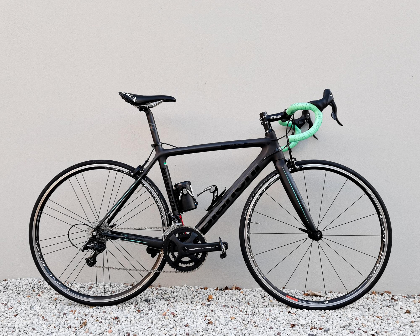 Bianchi Sempre Pro (53cm) | Road Bikes | Bike Hub