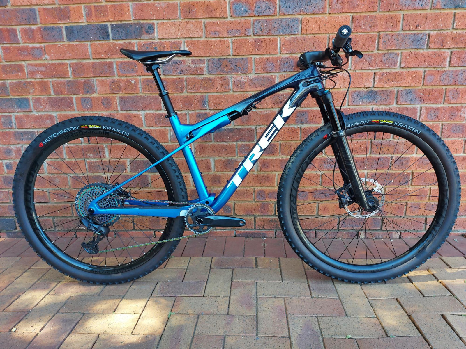 Trek supercaliber 9.8 | Dual Suspension Mountain Bikes | Bike Hub