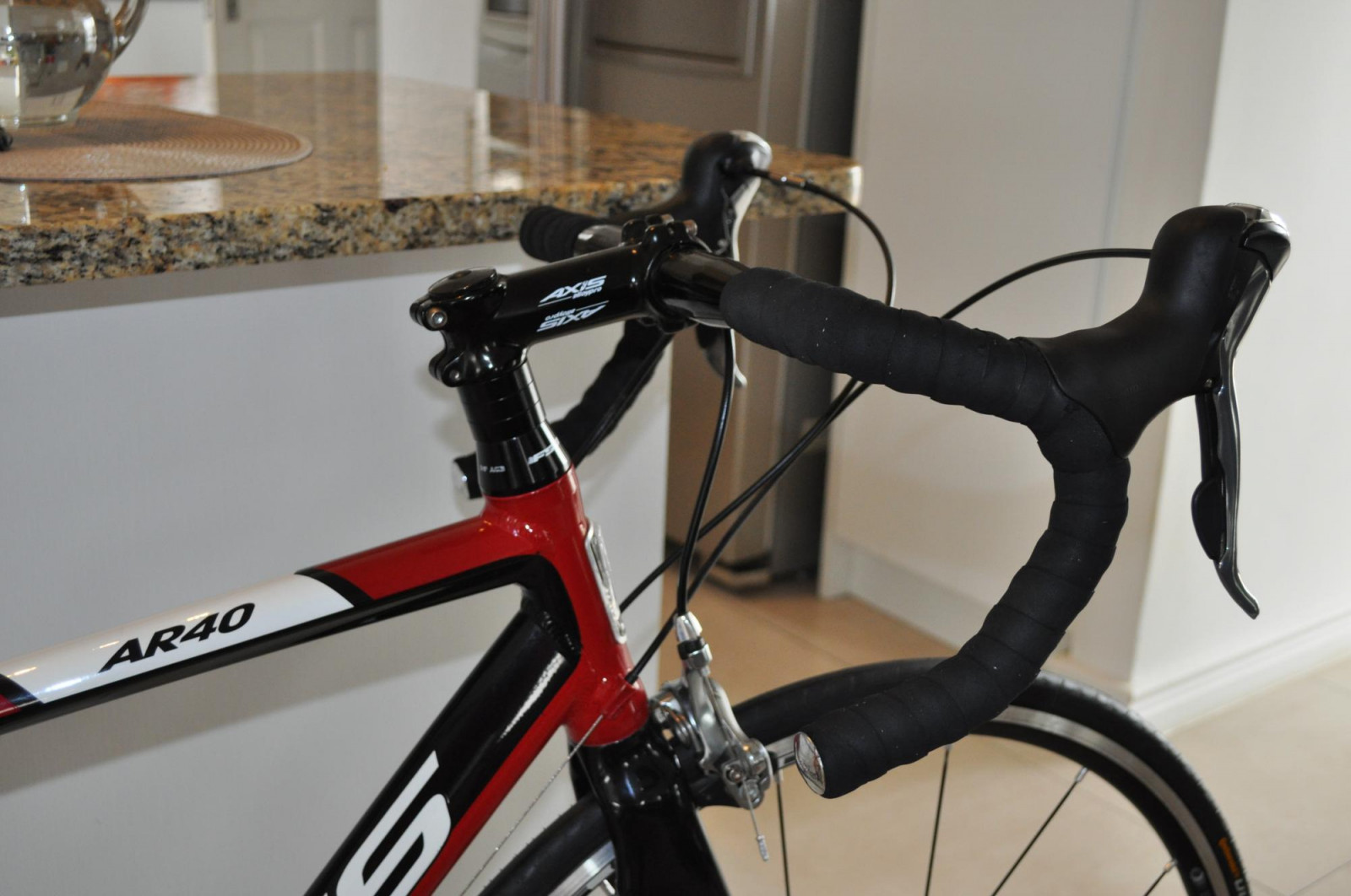 AXIS AR40 BRAND NEW FOR SALE | Road Bikes | Bike Hub