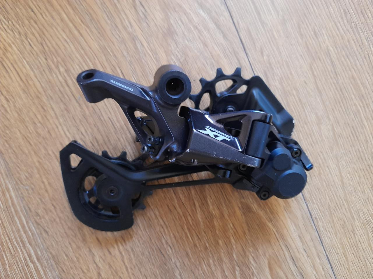 SHIMANO XT groupset | Complete Groupsets | Bike Hub