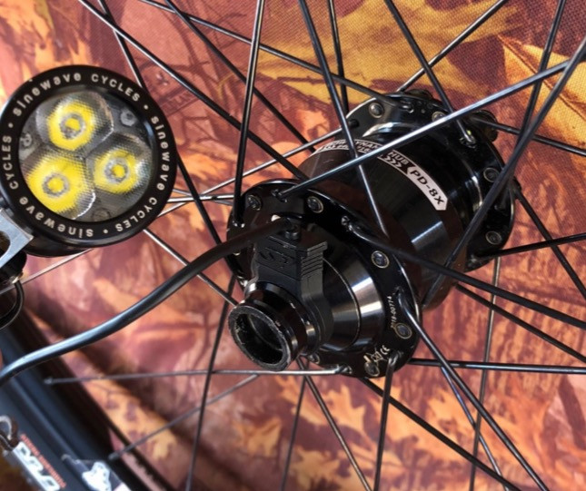 SP Dynamo PD-8X Boost Hub + light | Mountain Bike Hubs | Bike Hub