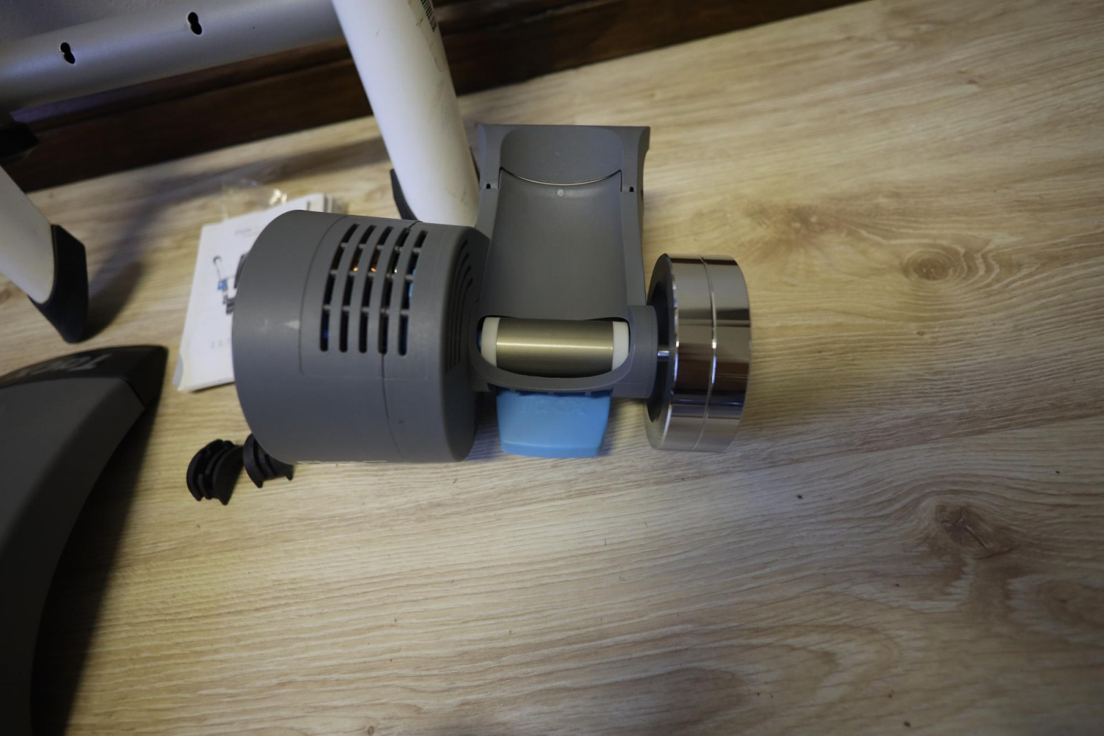 TACX Flow Bike trainer | Indoor Trainers & Accessories | Bike Hub