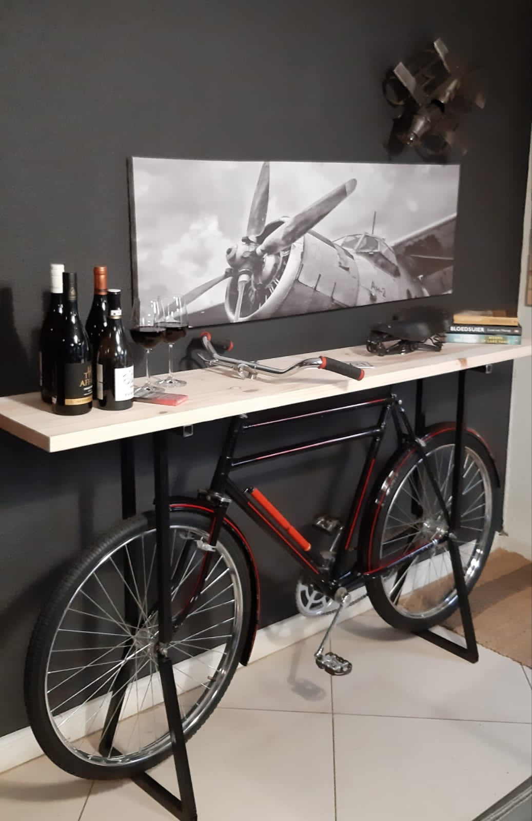 Cycling Display table | Workshop Tools | Bike Hub