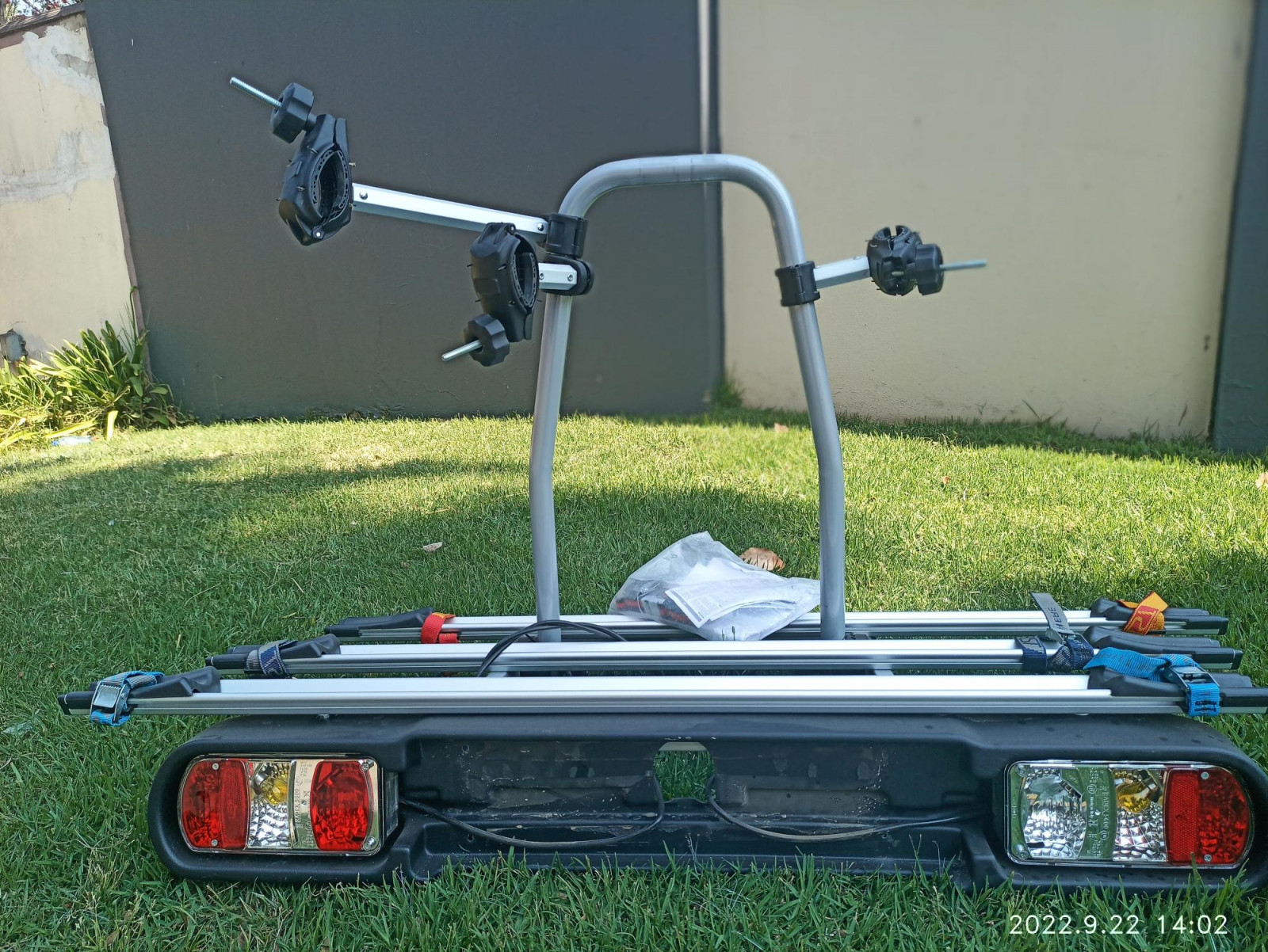 MENABO rack | Bike Racks | Bike Hub