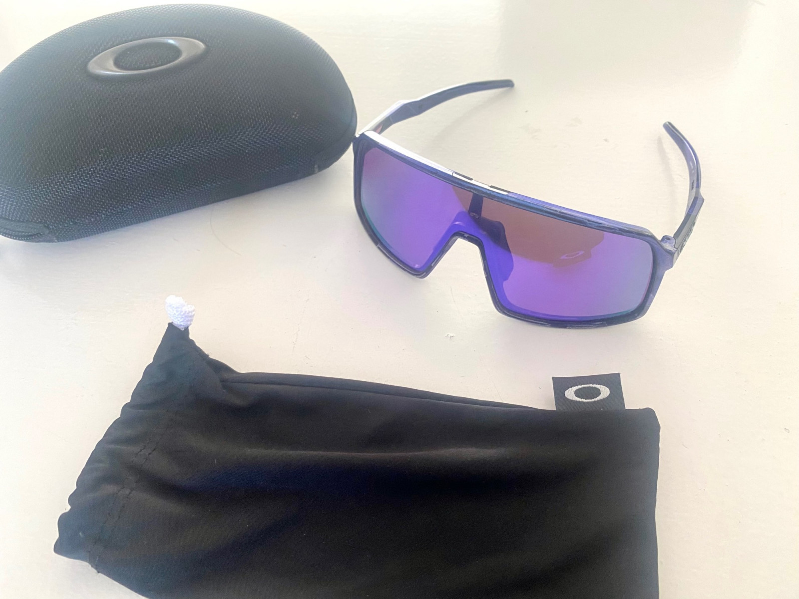Oakley Sutro Sunglasses | Eyewear | Bike Hub
