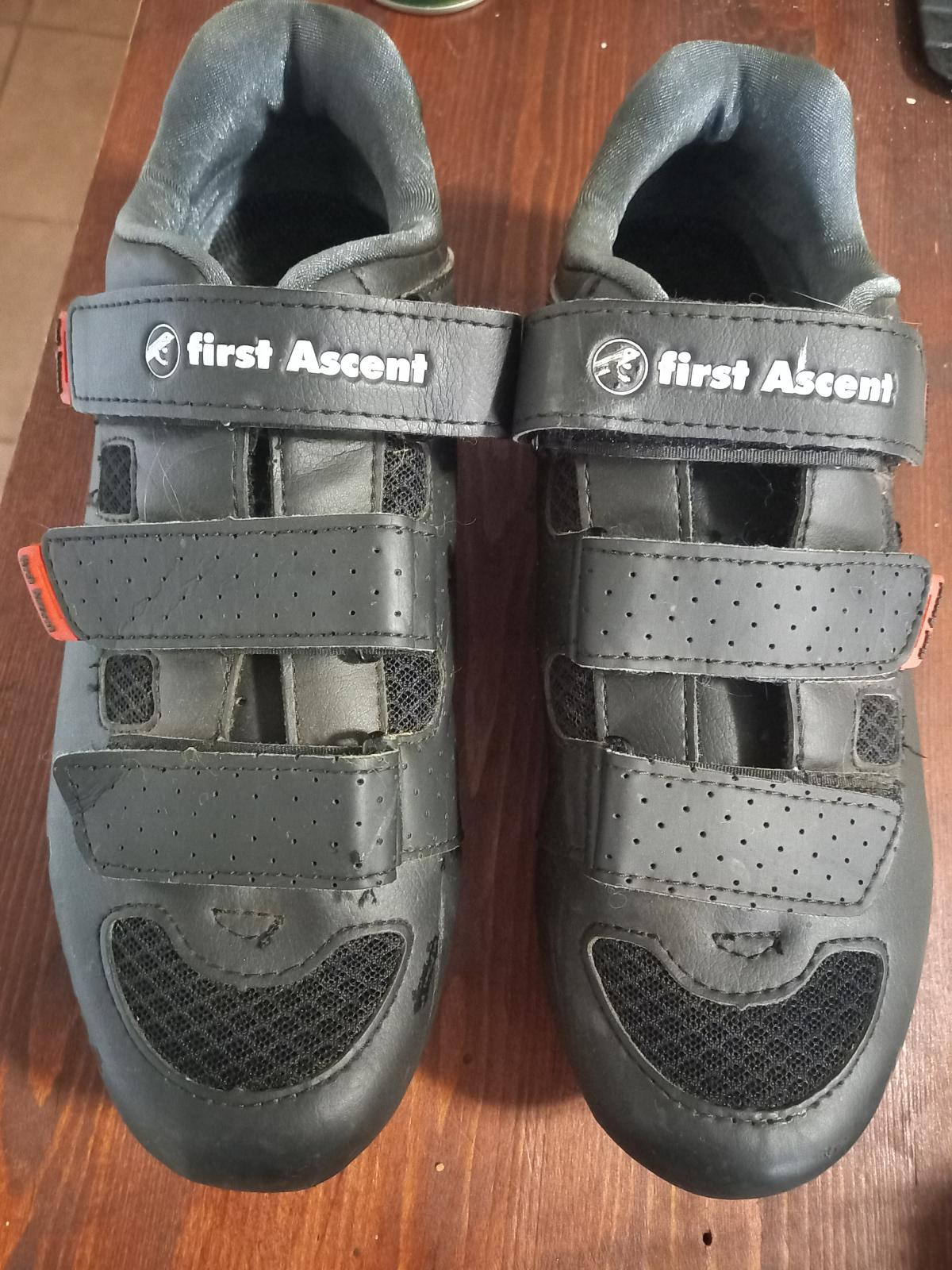 First Accent cycling shoes | Shoes | Bike Hub