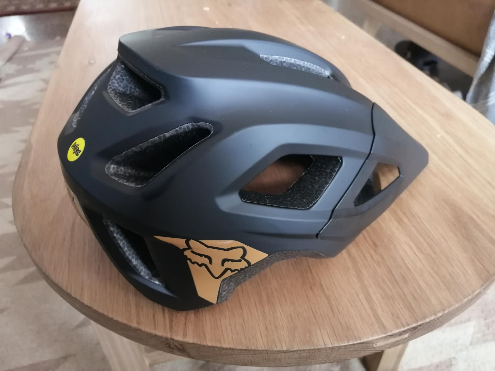 FOX Mainframe Helmet | Helmets | Bike Hub