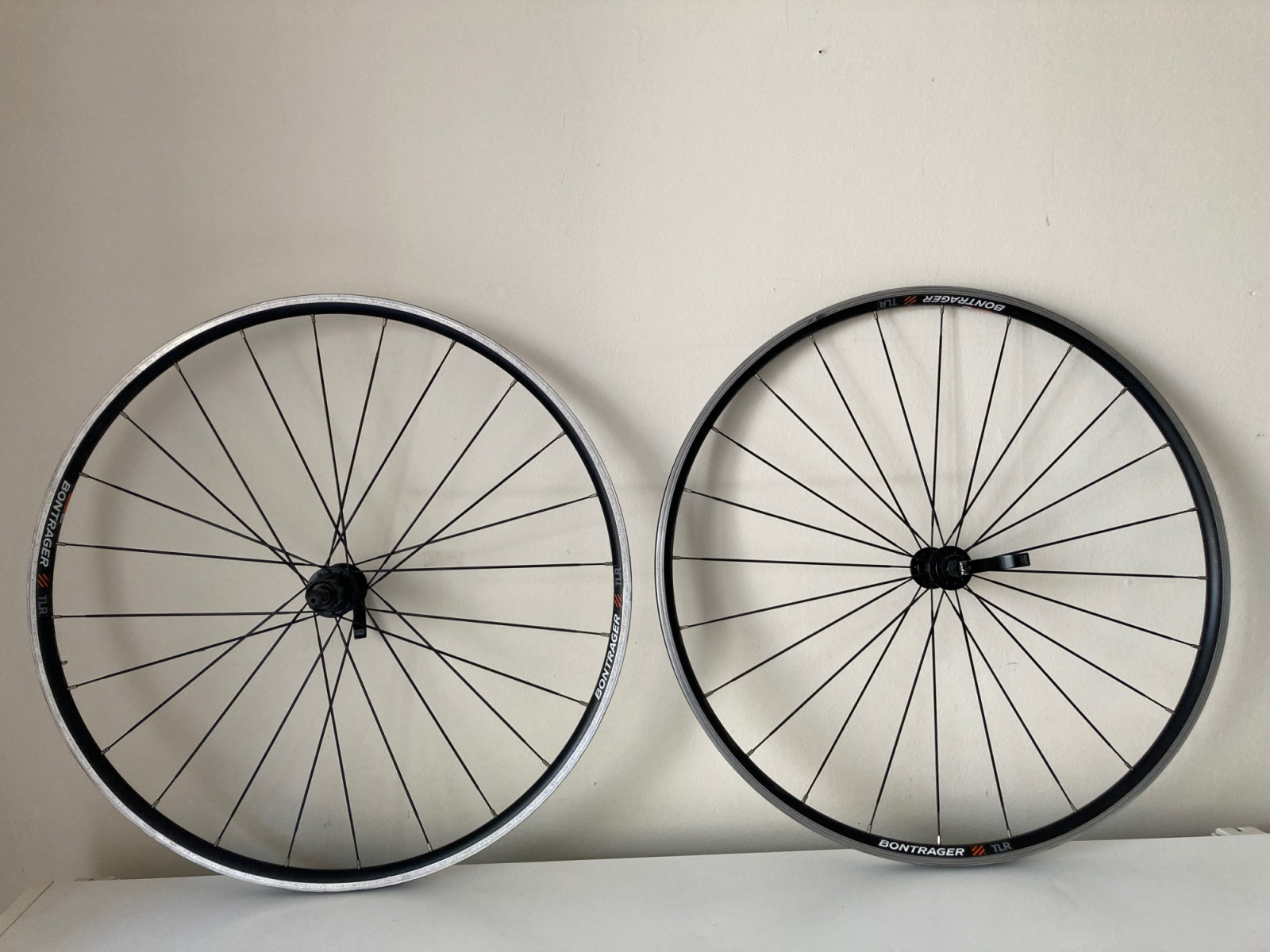 Bontrager TLR Wheelset | Road Bike Rims | Bike Hub