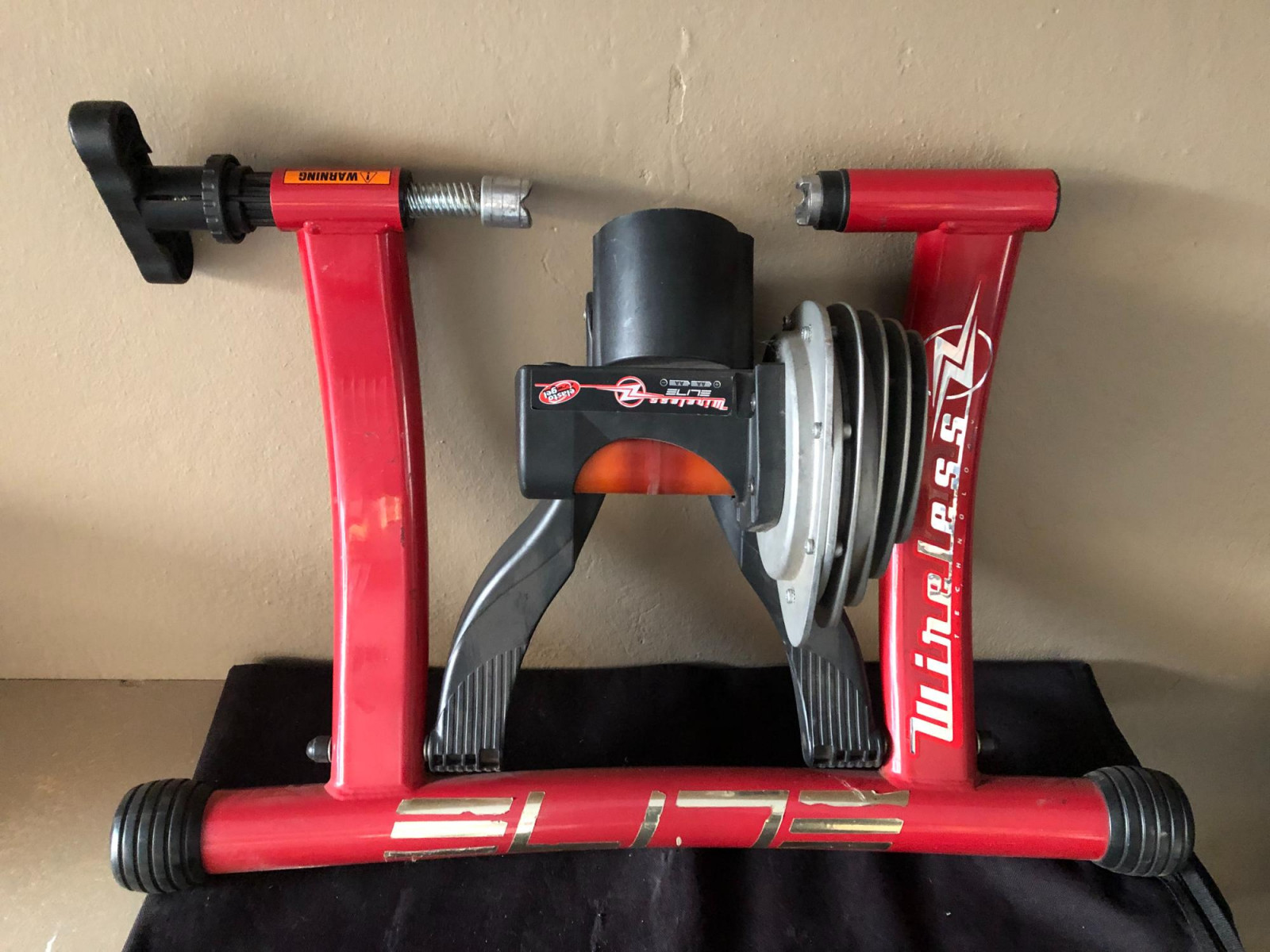 Elite Wireless Trainer | Indoor Trainers & Accessories | Bike Hub