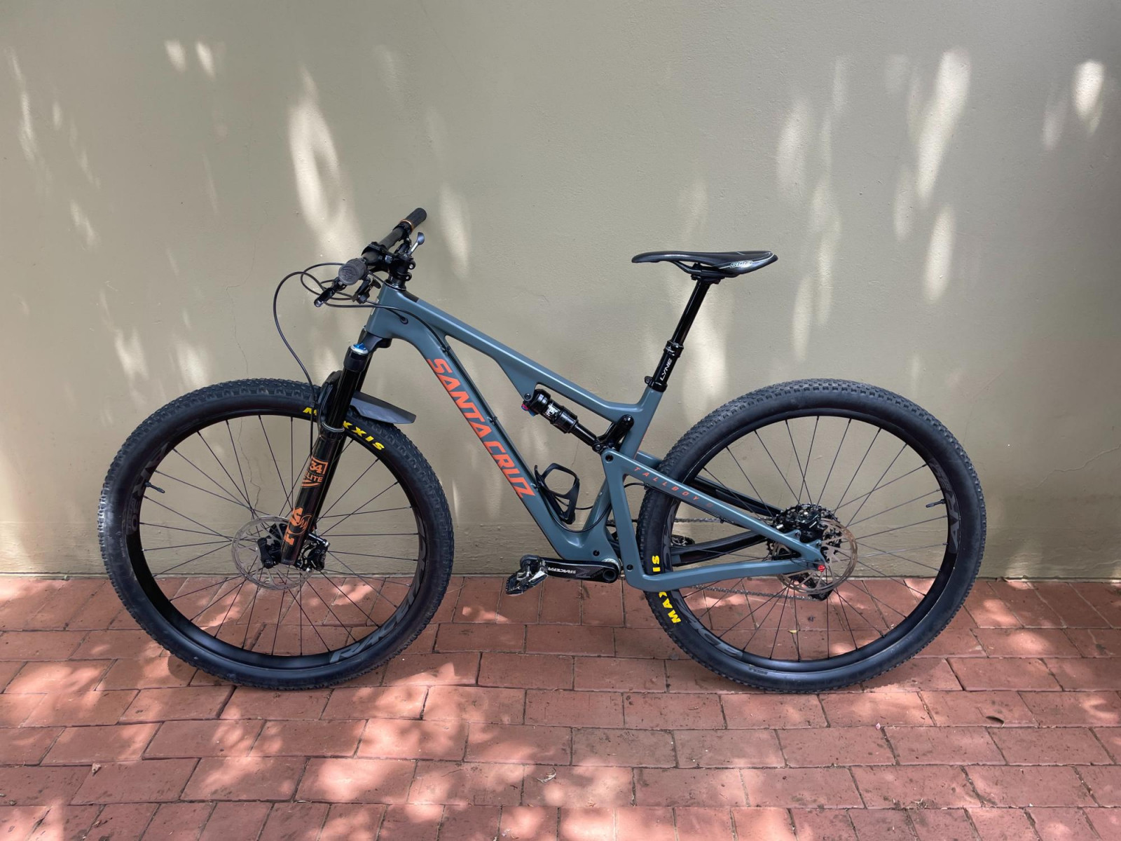 Santa Cruz Tallboy V3 Medium | Dual Suspension Mountain Bikes | Bike Hub