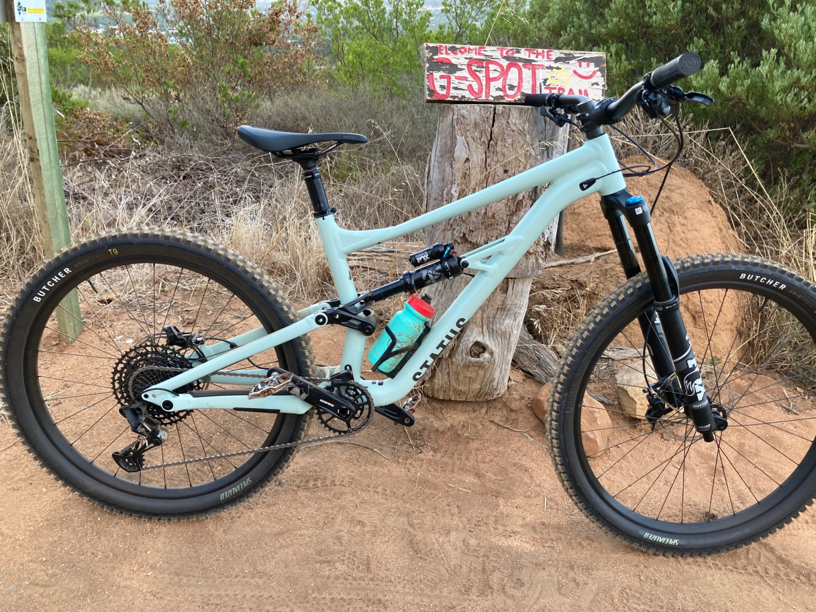Specialized Status | Dual Suspension Mountain Bikes | Bike Hub