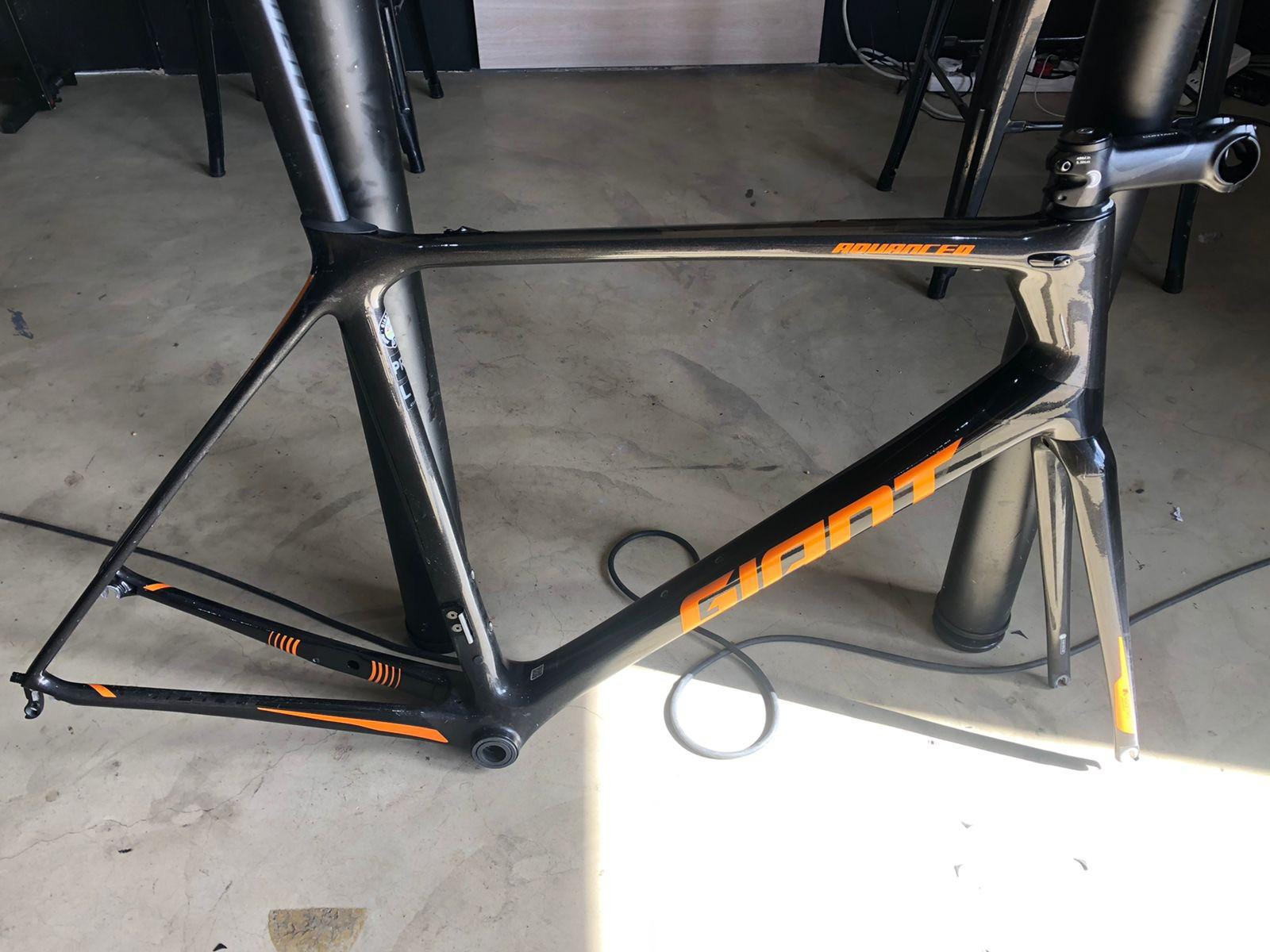 Giant TCR Advanced Pro Carbon Frameset | Road Bike Frames | Bike Hub