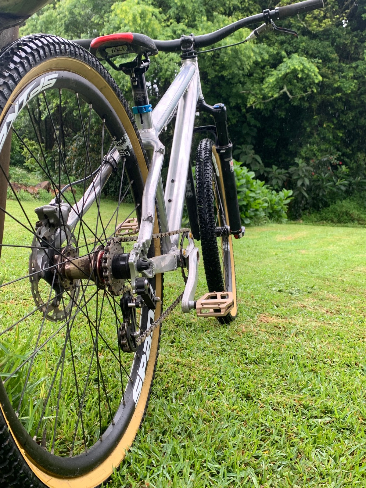 GIANT STP DIRT JUMP BIKE | BMX Bikes | Bike Hub