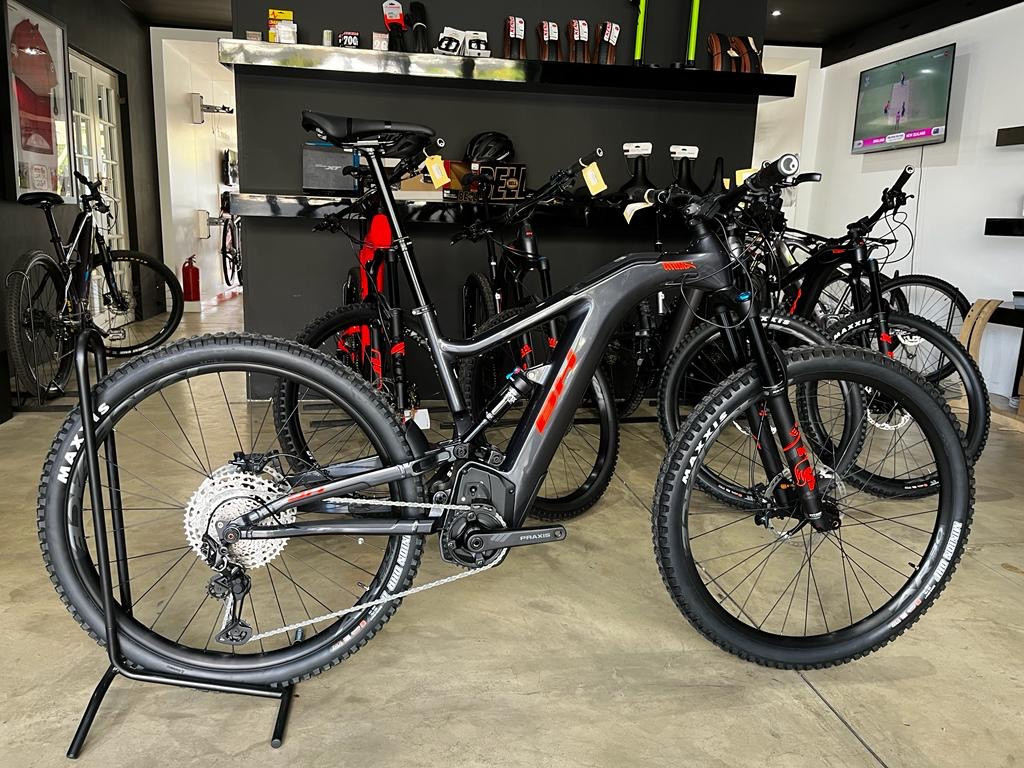 BH Atom-X Carbon 720WH battery 155km Range | Dual Suspension Mountain E ...