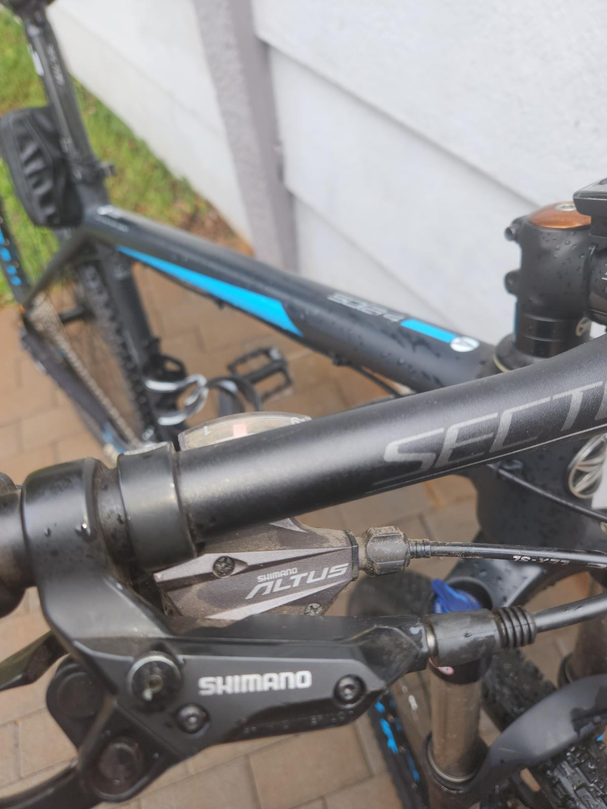 29" Silverback Sola 4 Mens Mountain Bike | Hardtail Mountain Bikes ...