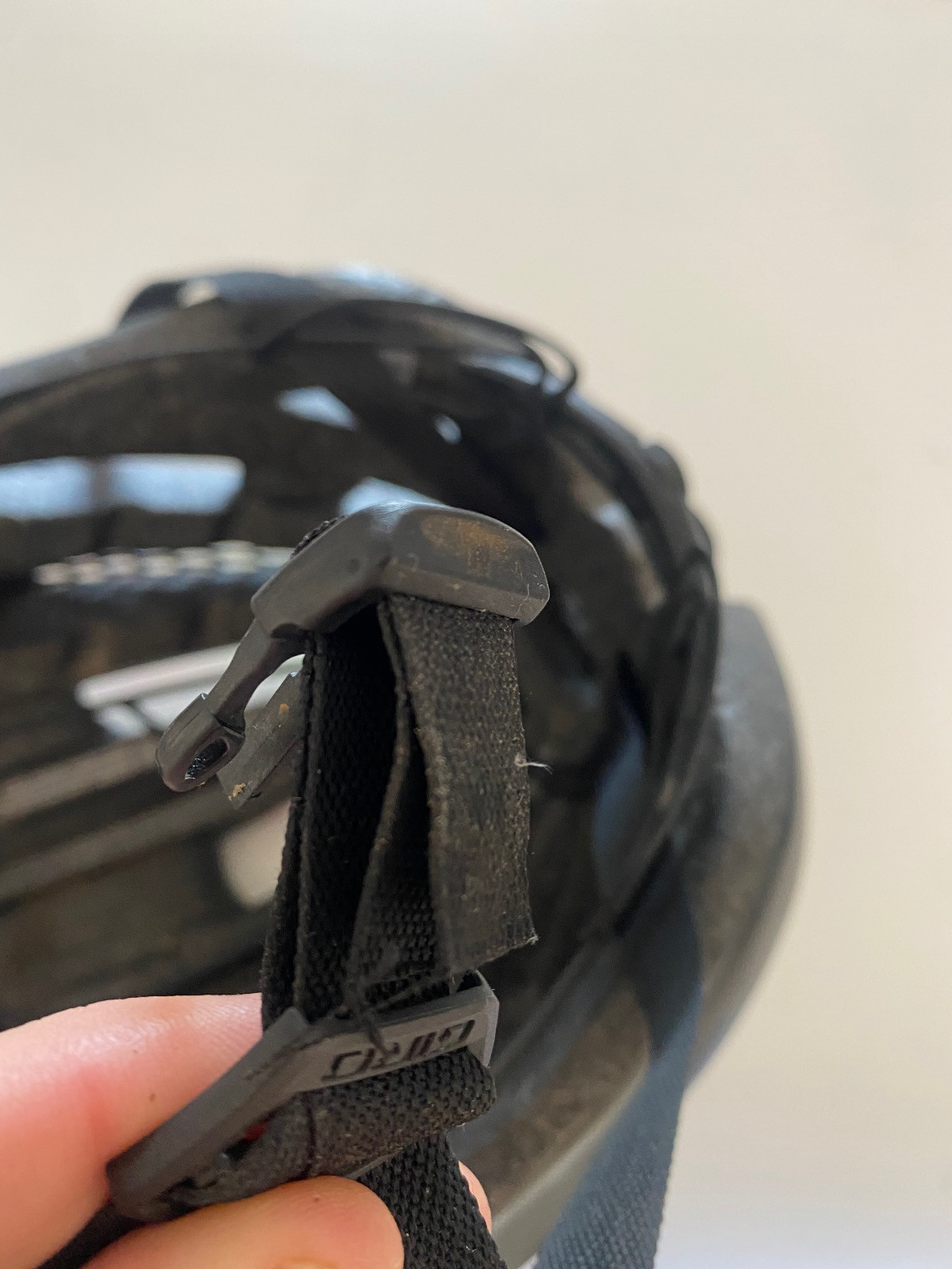 Giro Synth | Bike Hub