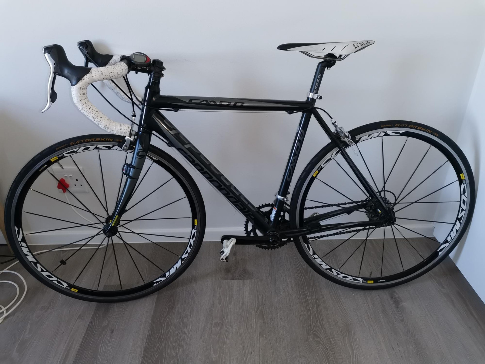 Cannondale Caad 8 Road Bike | Road Bikes | Bike Hub