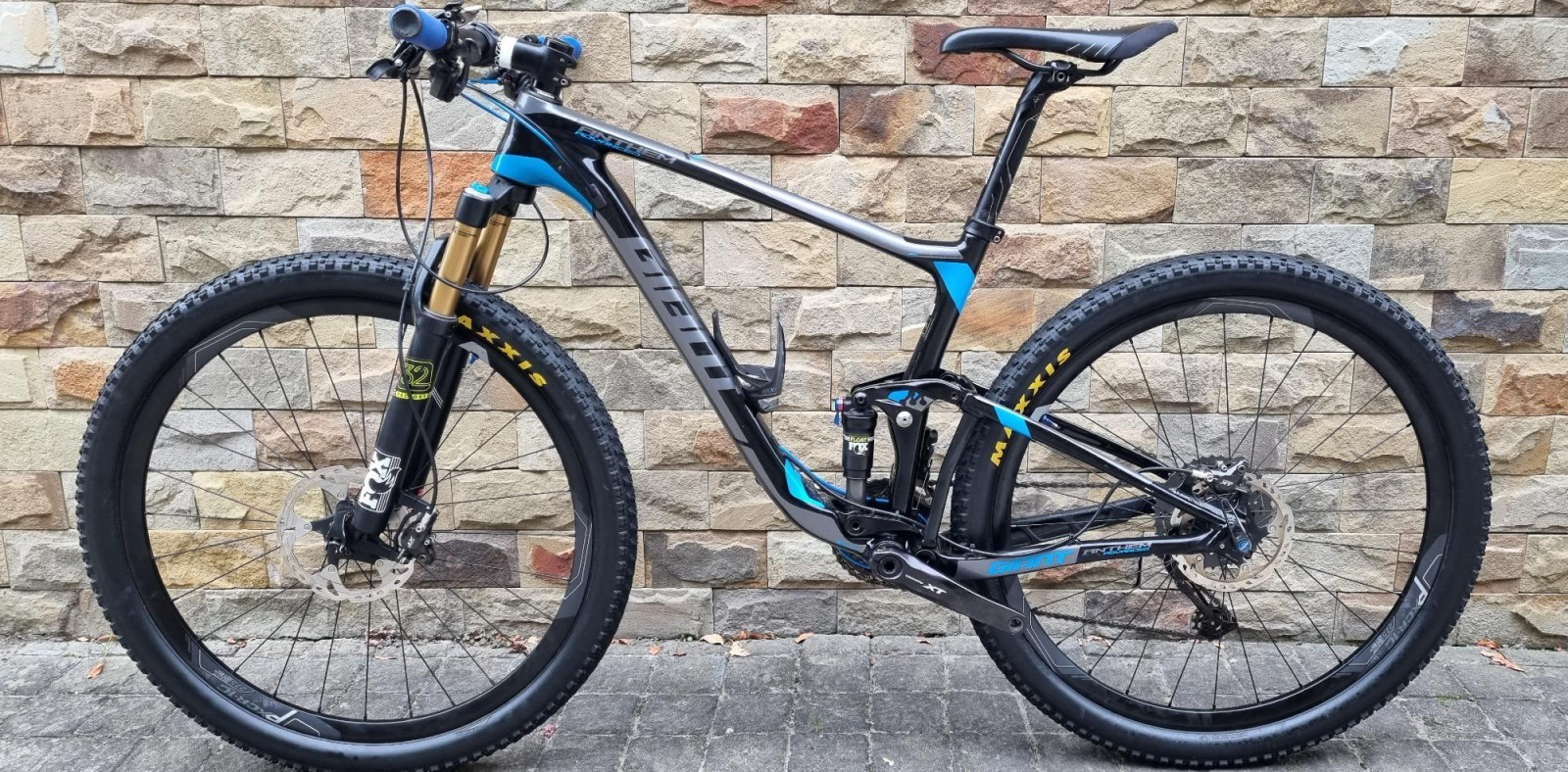 2016 Giant Anthem Adv Carbon - Carbon rims | Dual Suspension Mountain ...