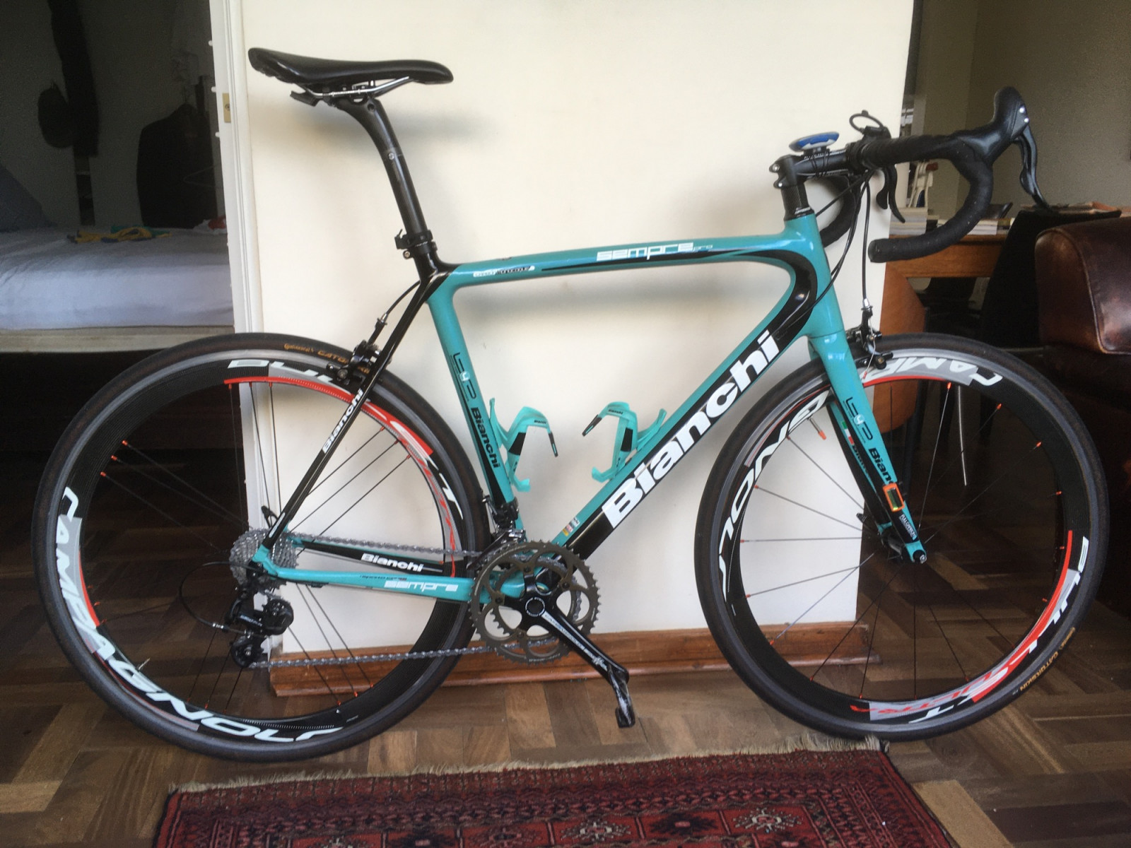 Bianchi Sempre Pro | Road Bikes | Bike Hub
