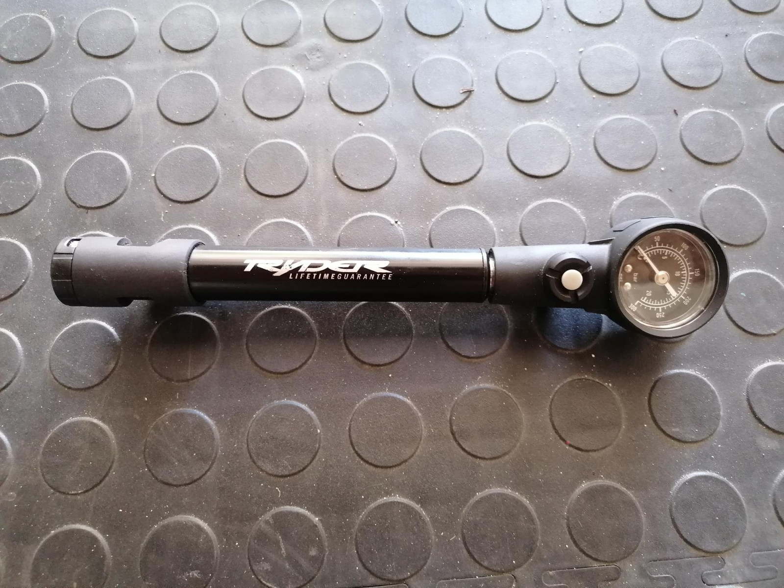 Ryder Duo Pro Shock and Tyre Hand Pump | Pumps | Bike Hub