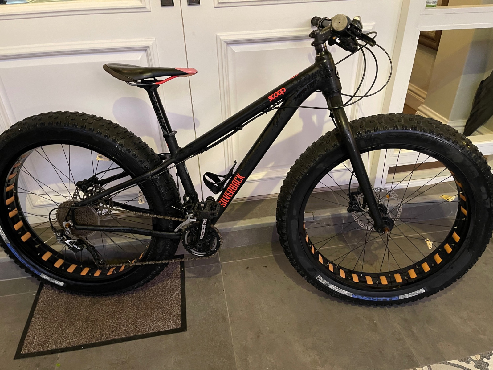 Silverback Scoop Fatbike | Fat Bikes | Bike Hub