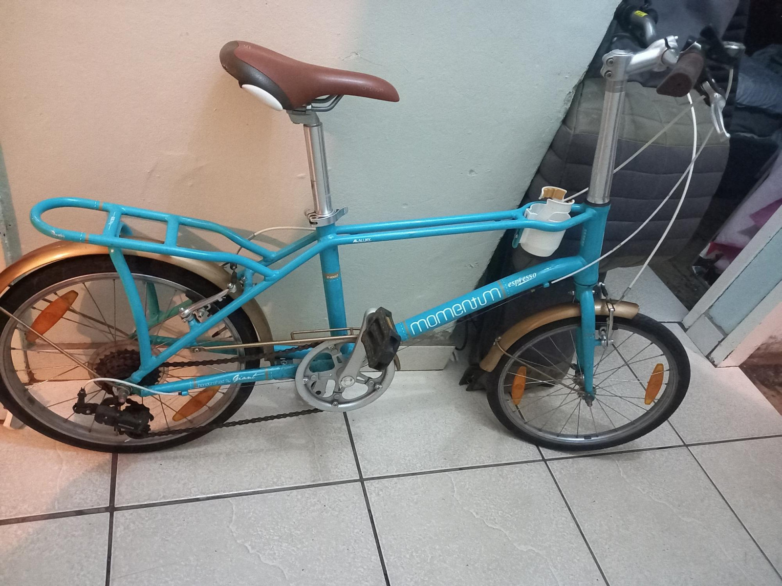 Giant Momentum espresso | Commuter Bikes | Bike Hub