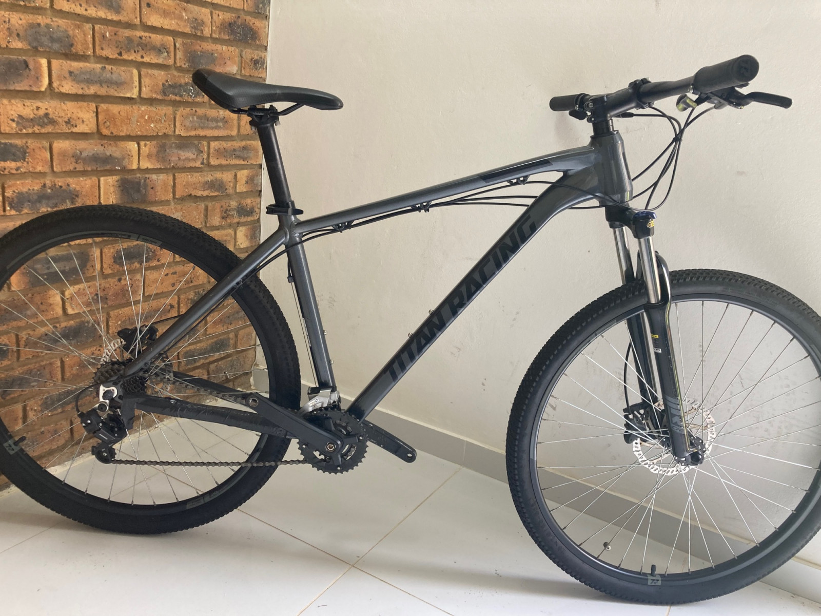 Titan Rogue - Large | Bike Hub