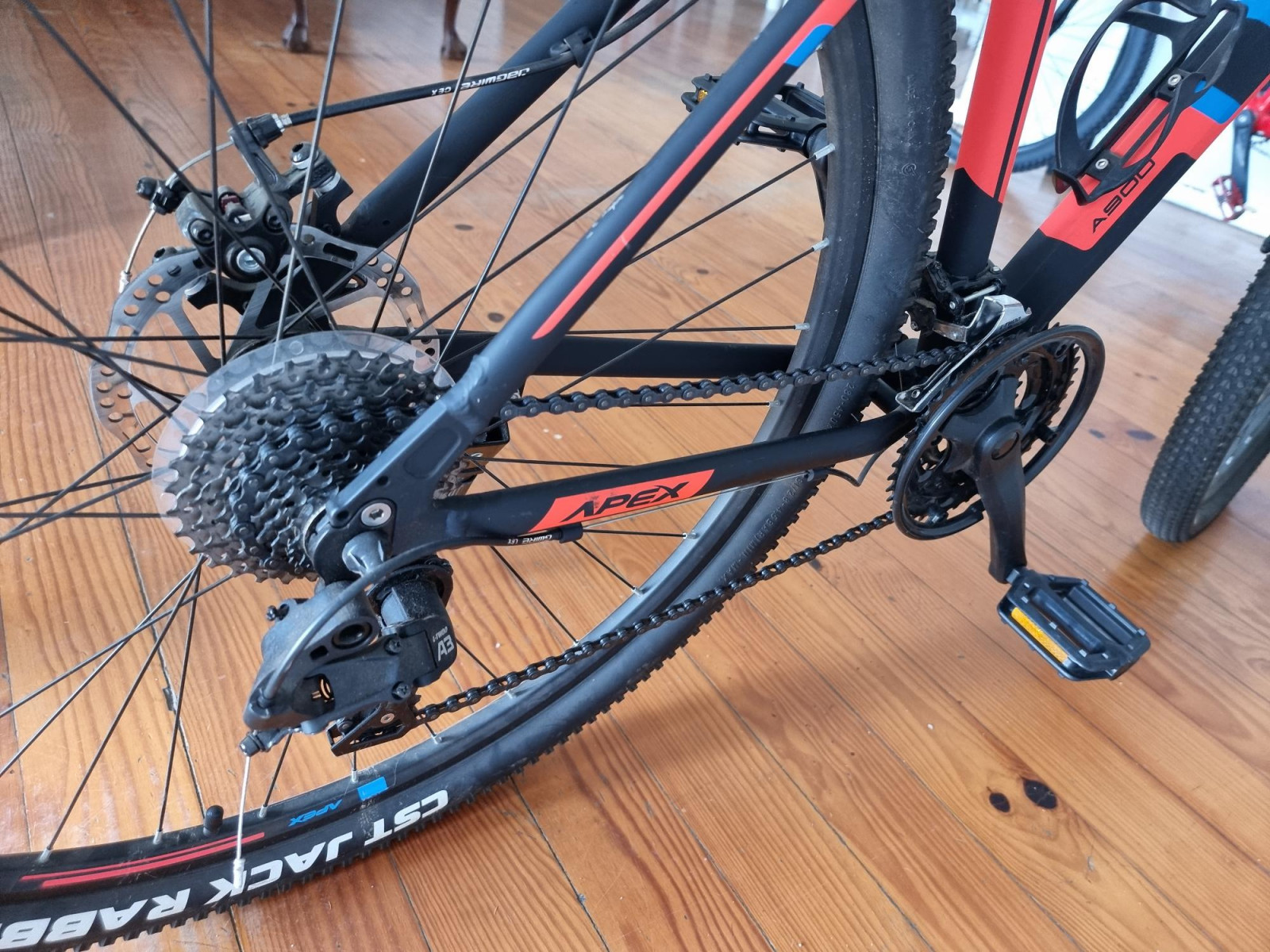 APEX A900 like New | Bike Hub